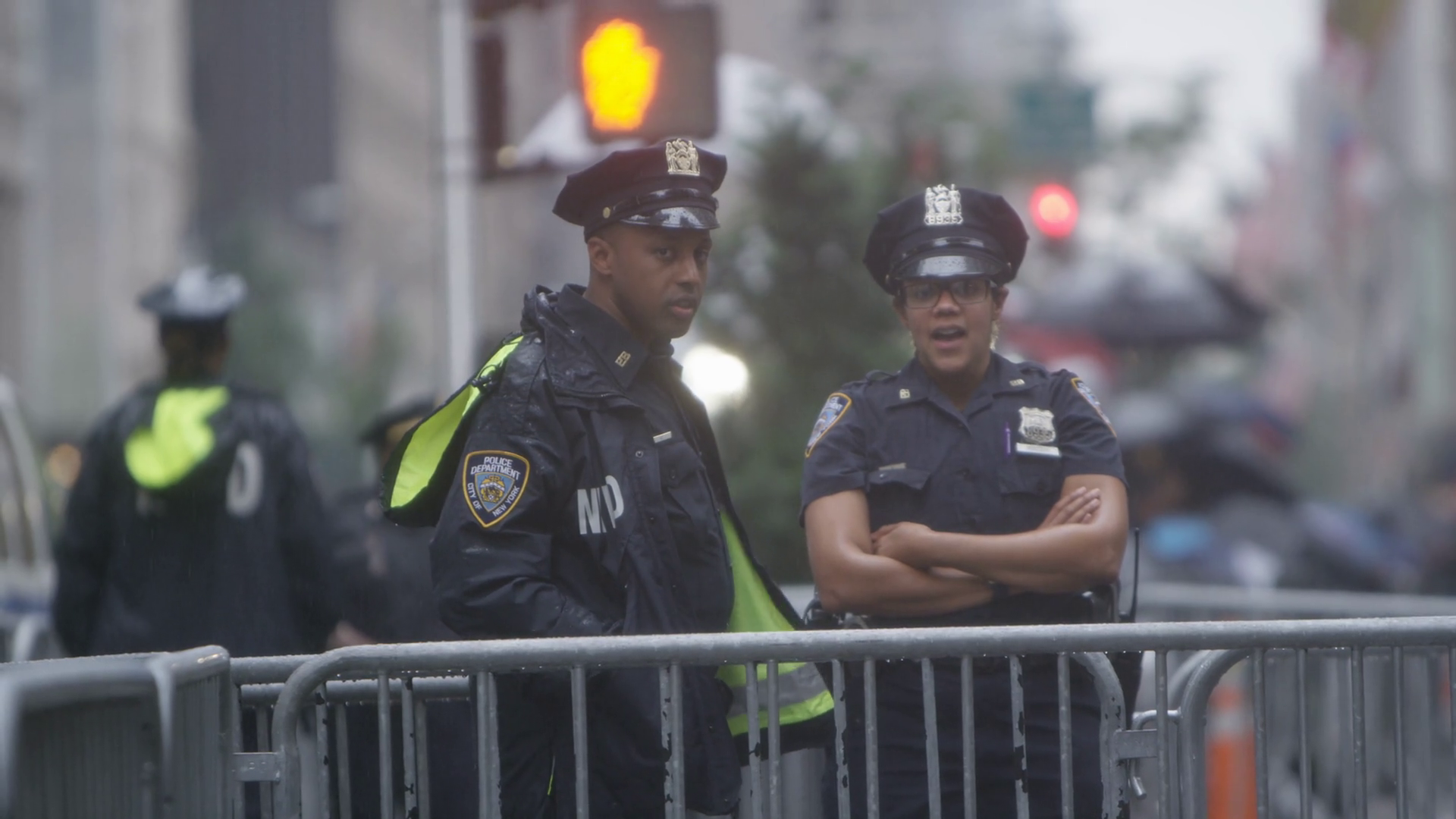 Nypd In Rain Protecting Trump Tower Stock Footage SBV-352200296 ...