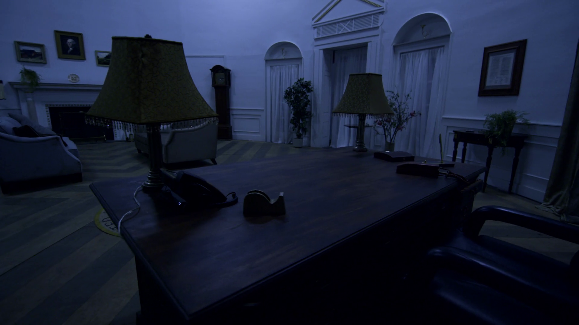 Us President Night In Oval Office Rotating Stock Footage SBV-347733973 ...