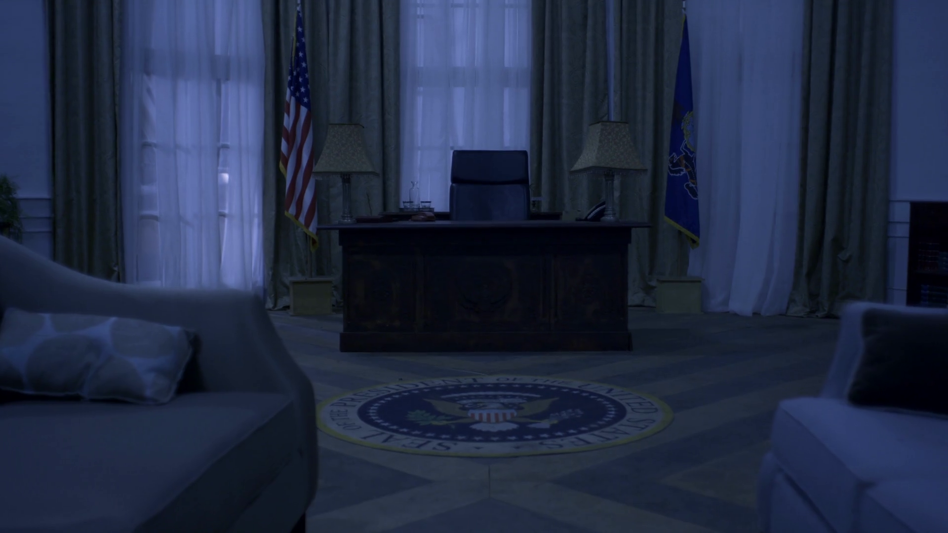 Us President Night In Oval Office White Stock Footage SBV-347733999 ...