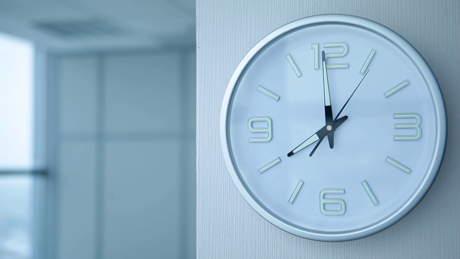 Office Work Begin at Eight/The working day begins at 8 a.m. Clocks ...