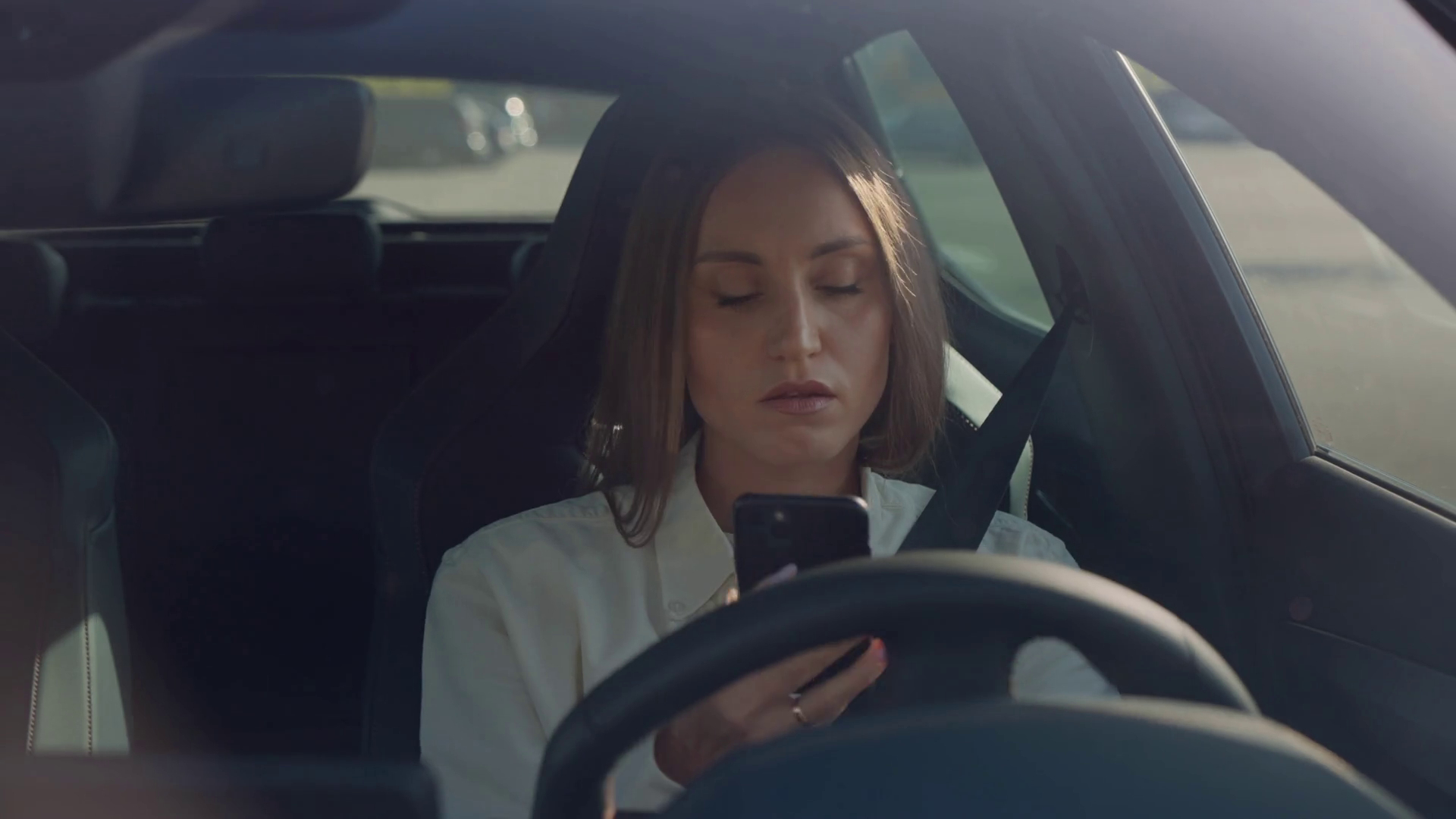 Angry Lady Yelling Talking On Cellphone In Stock Footage SBV-348531056 ...