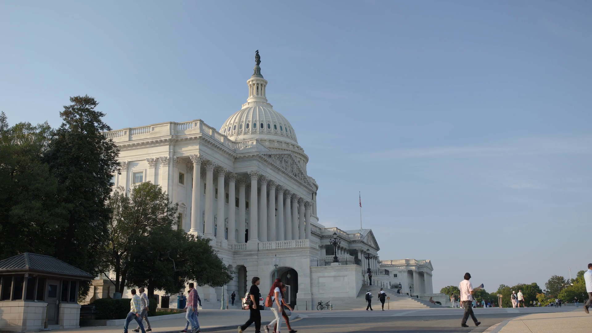 Exterior Capitol Building Establishing Shot Stock Footage SBV-352041448 ...