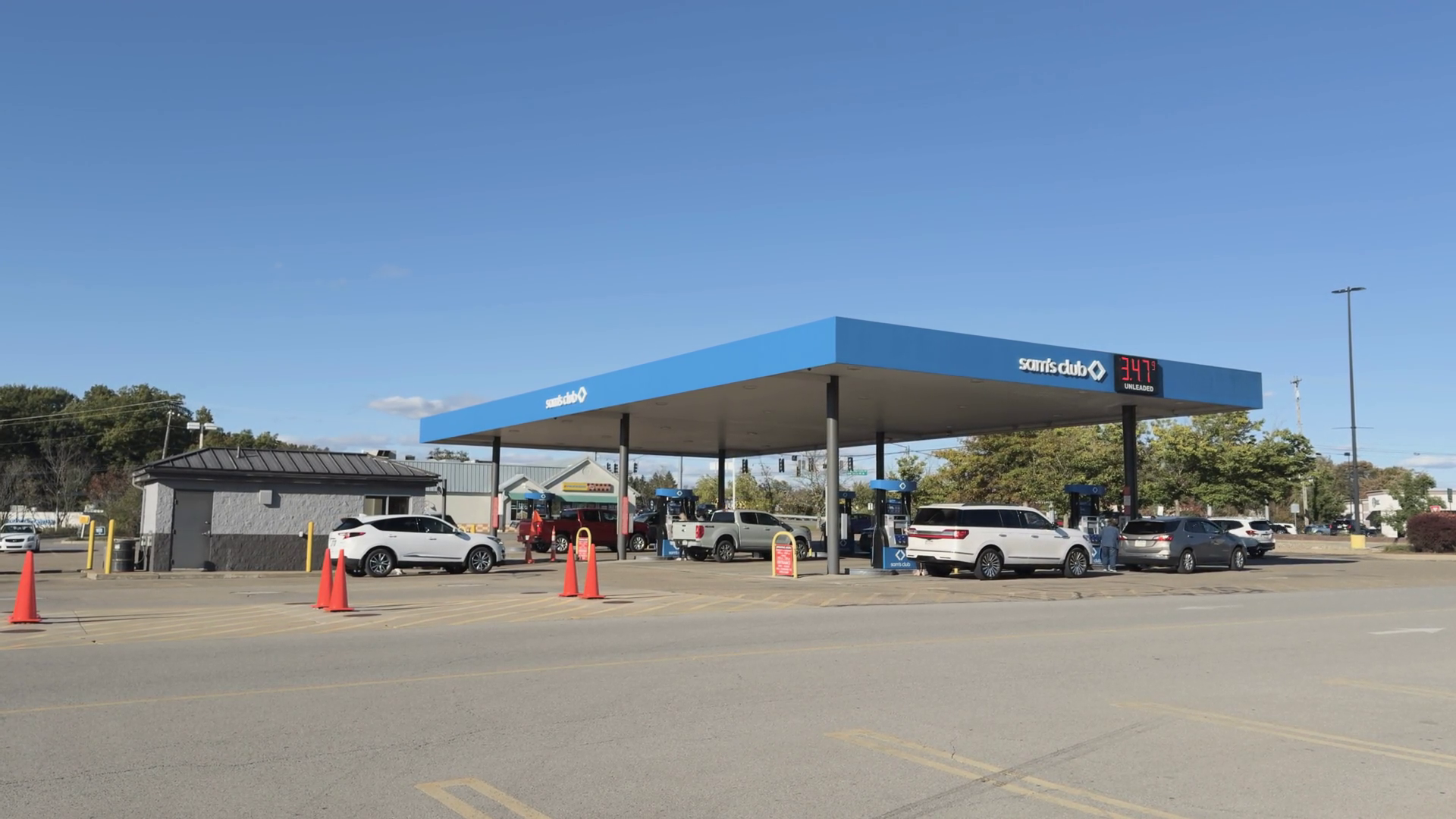 Sams Club Gas Station With Customers In Stock Footage SBV-352042925 ...