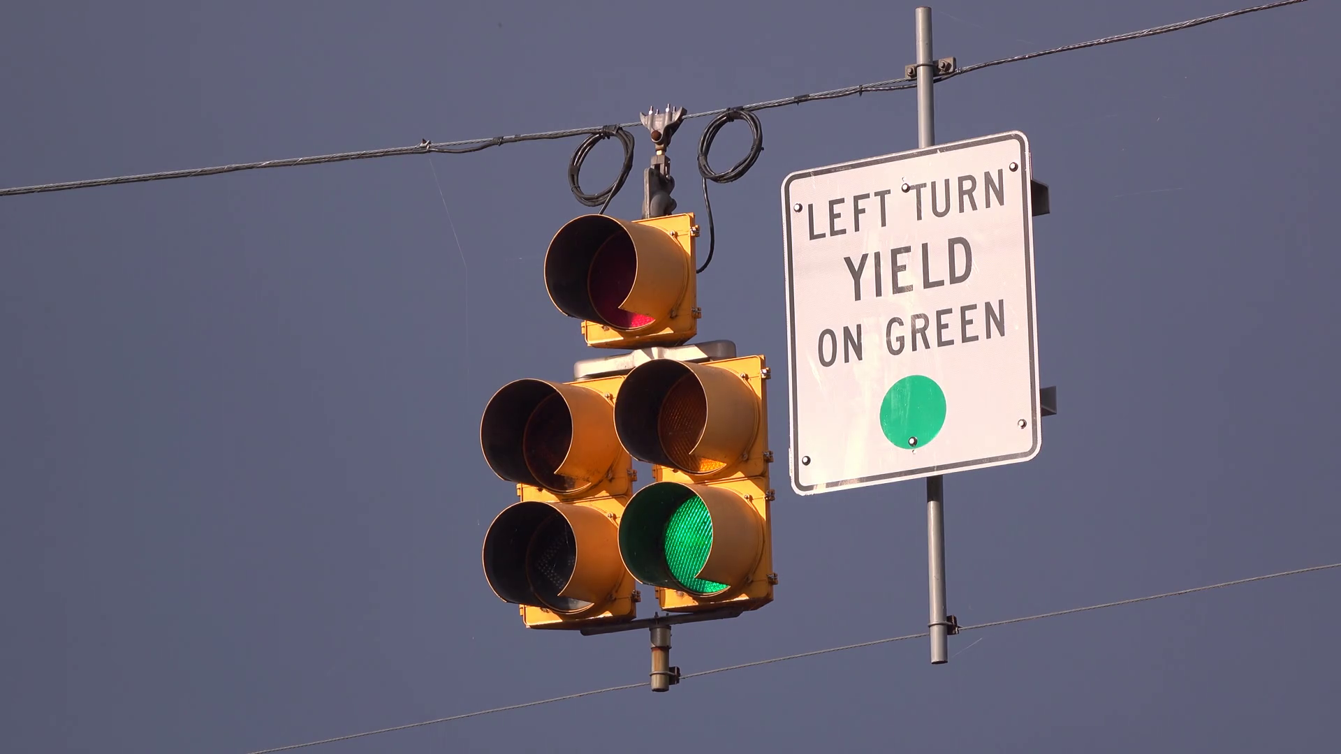 Continuous Green Traffic Light 4k Stock Footage SBV-347568269 - Storyblocks
