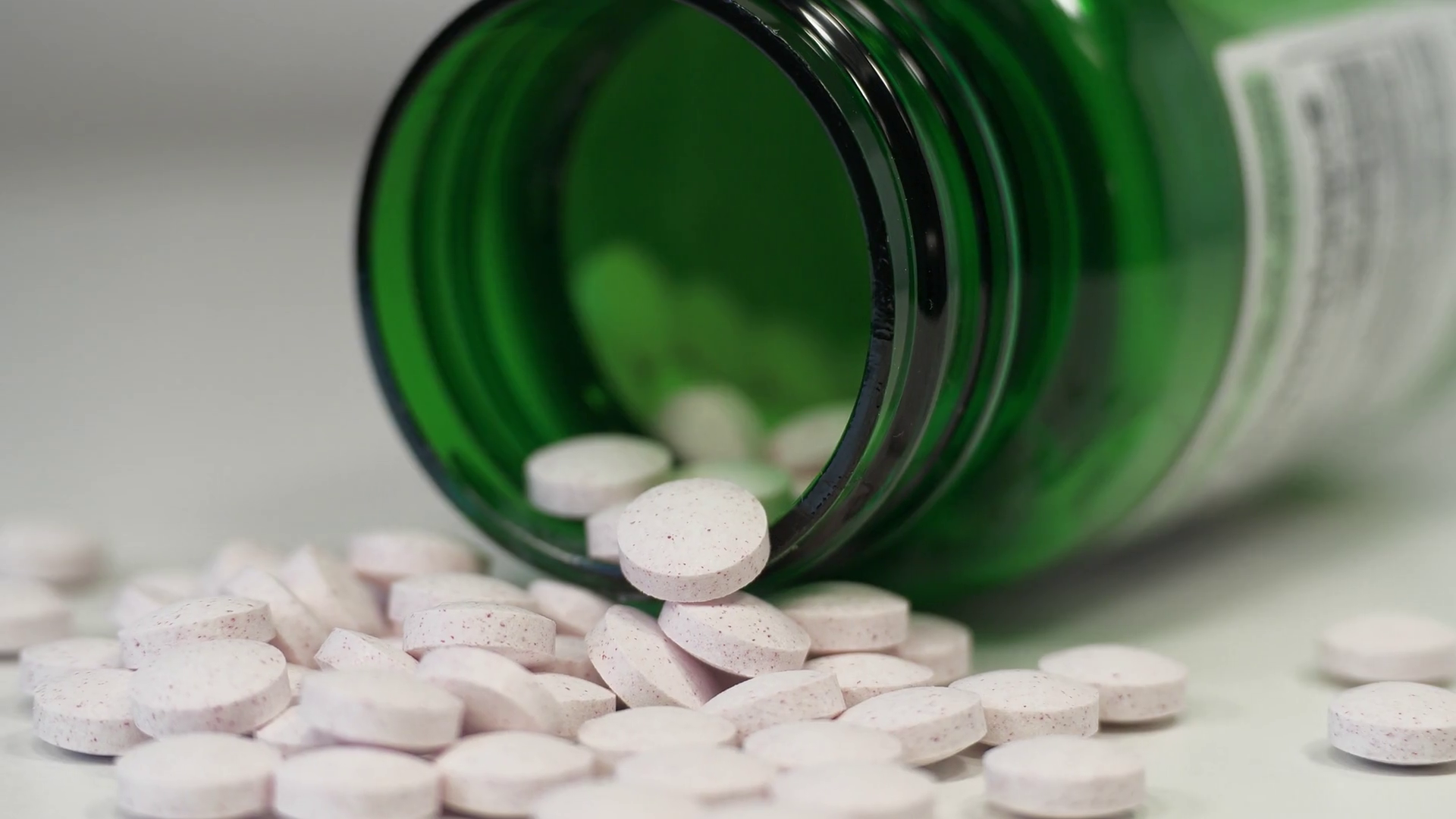 White Chromium Picolinate Tablets With Stock Footage SBV-348745976 ...