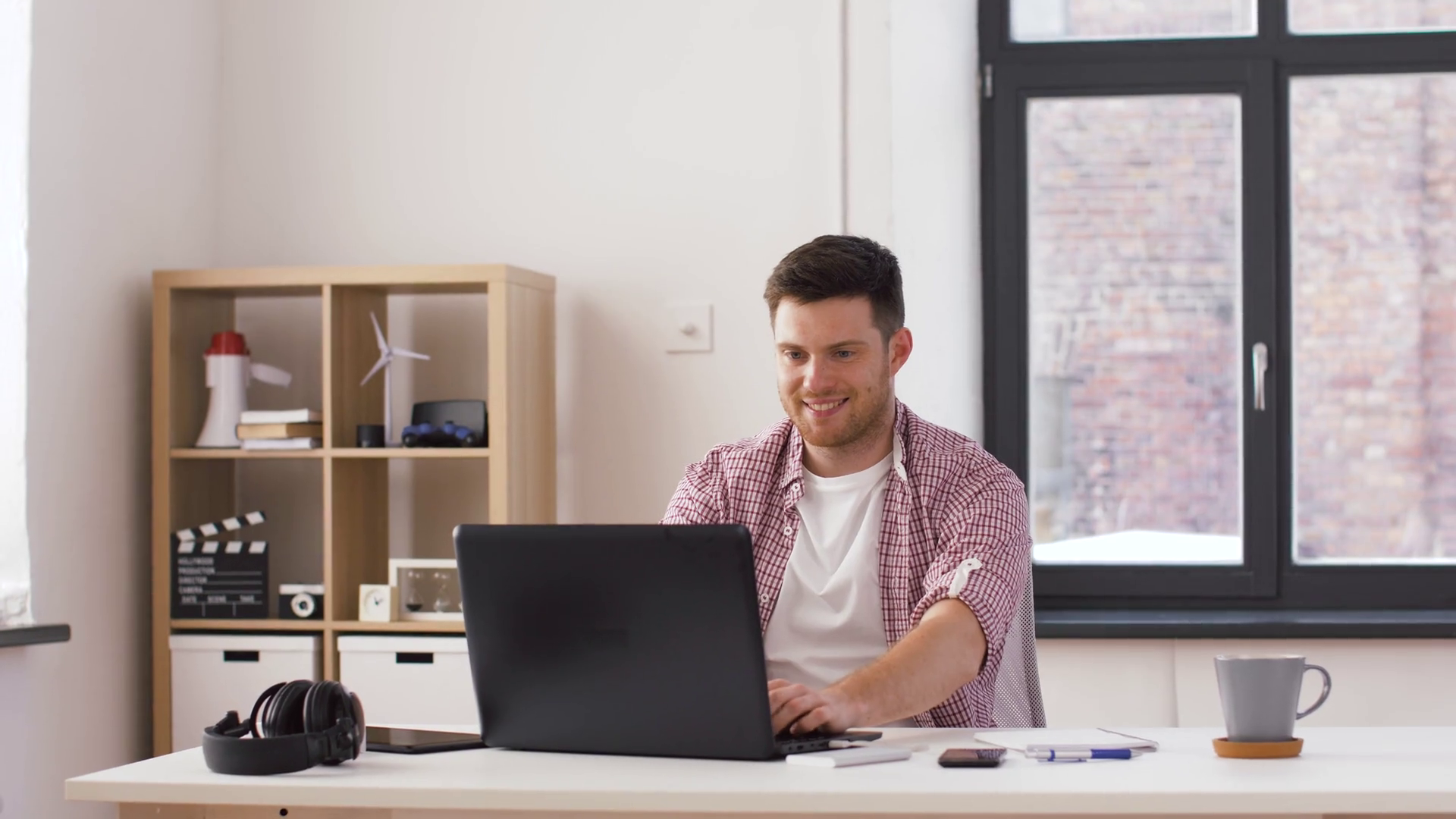 Celebrating Success With Laptop At Office Stock Footage SBV-334624846 ...