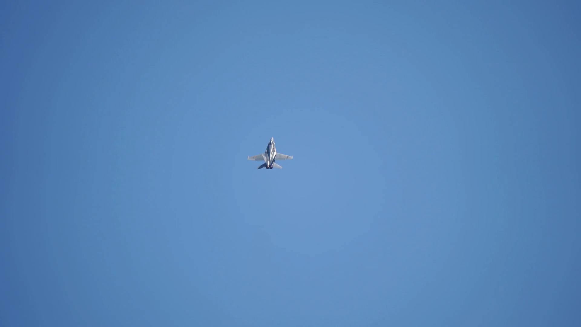 Military Jet Aircraft Flying Straight Up In Stock Footage SBV-352907092 ...