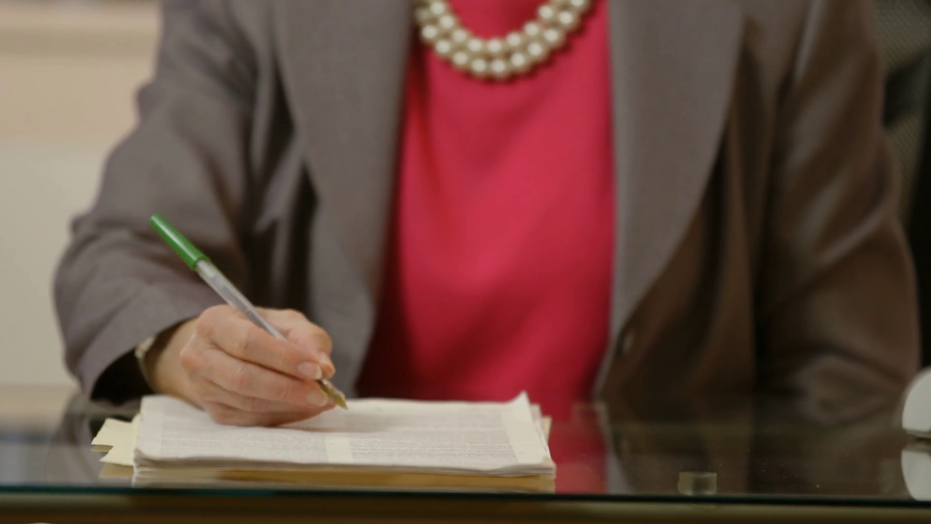 Shallow Dof Of Businesswoman Writing On Stock Footage SBV-304411372 ...