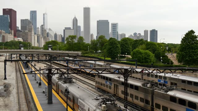 Chicago Trains Stock Footage: Royalty-Free Video Clips - Storyblocks