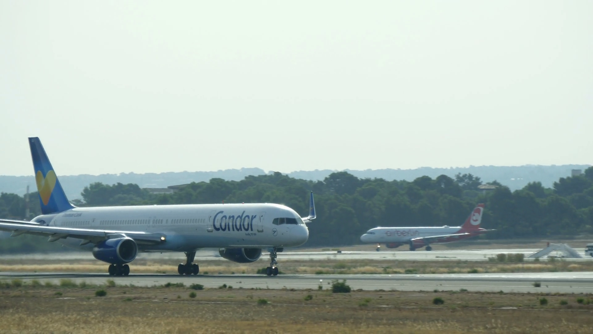 Boeing 757 Taking Off At Majorca Airport Stock Footage SBV-347420192 ...
