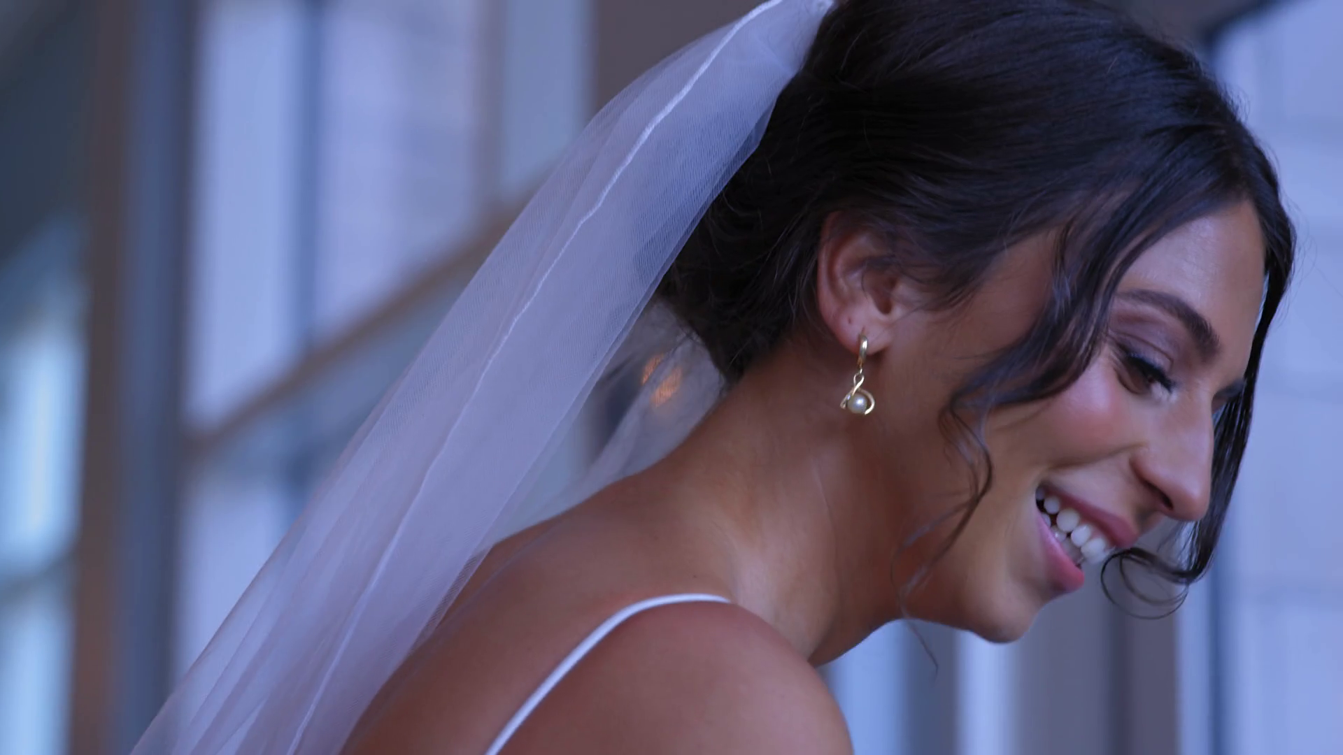 Bride Laughing Smiling Begins To Eat Stock Footage SBV-348702036 ...