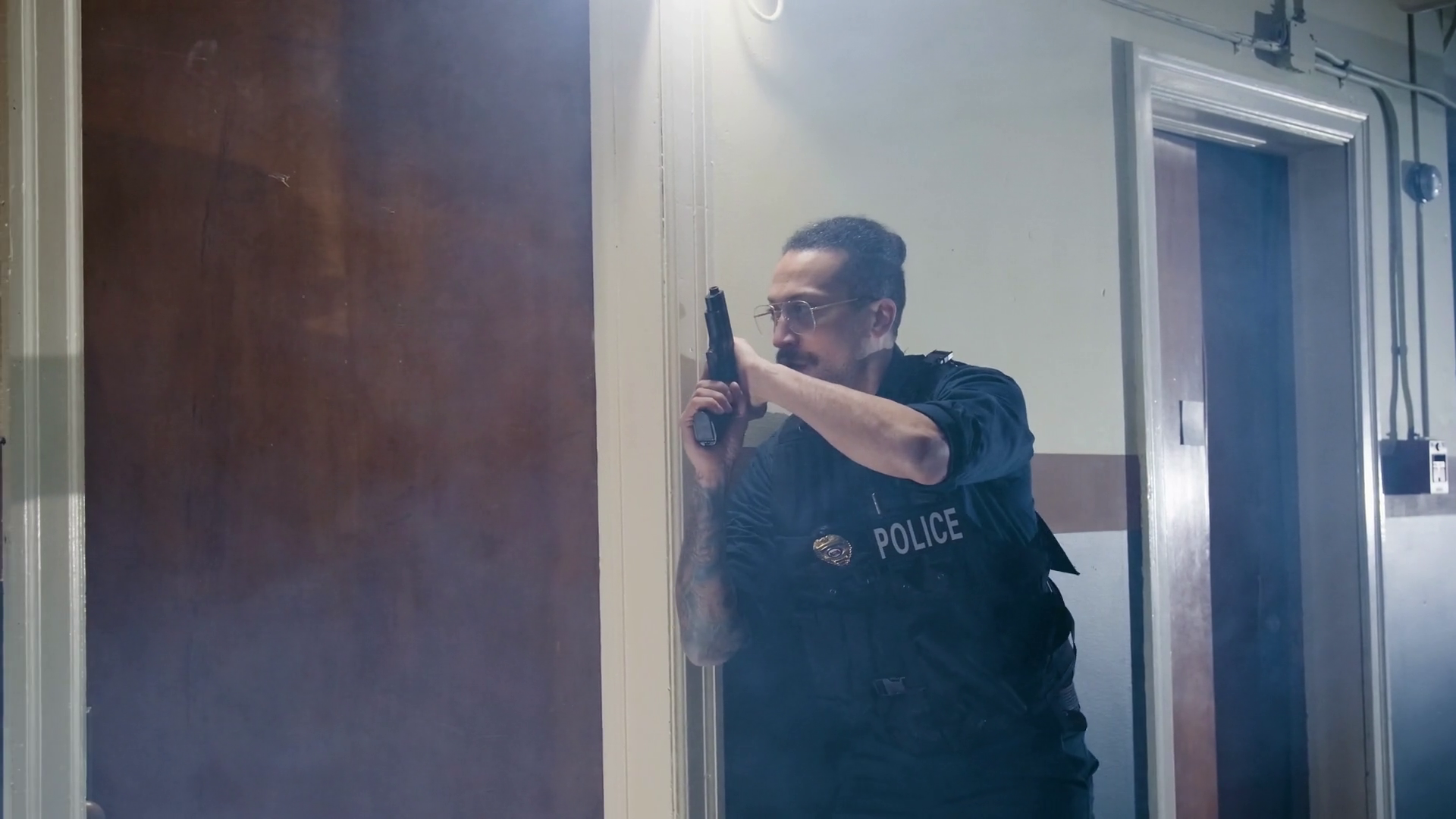 Steve Police Officer Breaching Door Slow Stock Footage SBV-352642043 ...