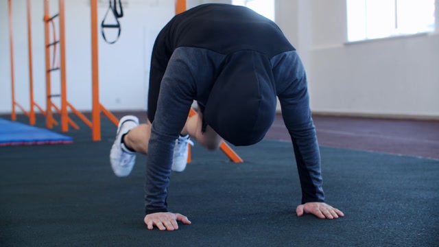 Bowing Technique Stock Footage: Royalty-Free Video Clips - Storyblocks