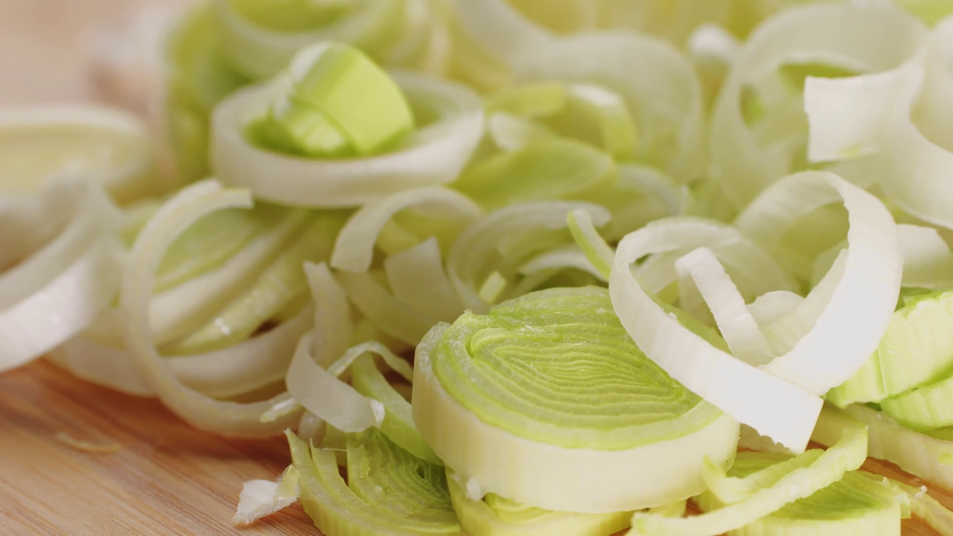 Leek Onion Macro Close Up Leek Onion Stem Stock Footage SBV-347503582 ...