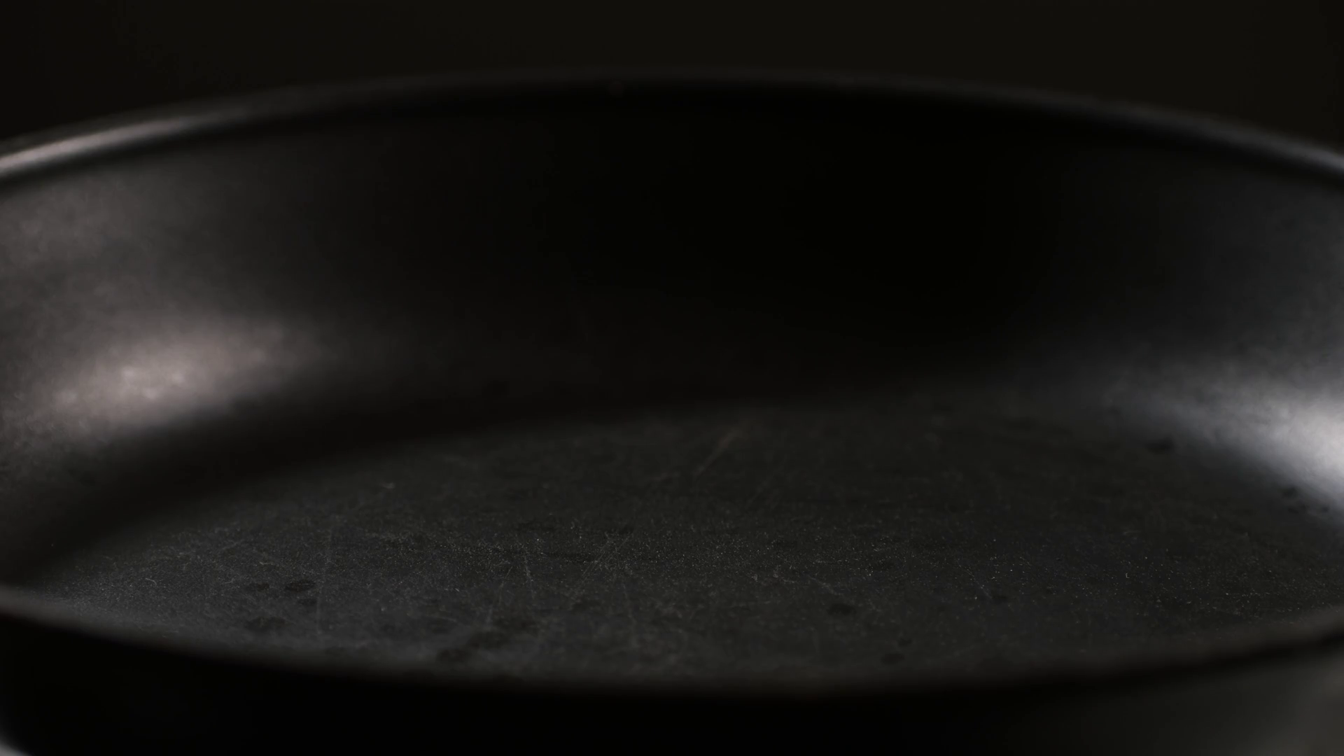 Adding Oil On Black Pan Close-up Chef Going Stock Footage SBV-348699541 ...