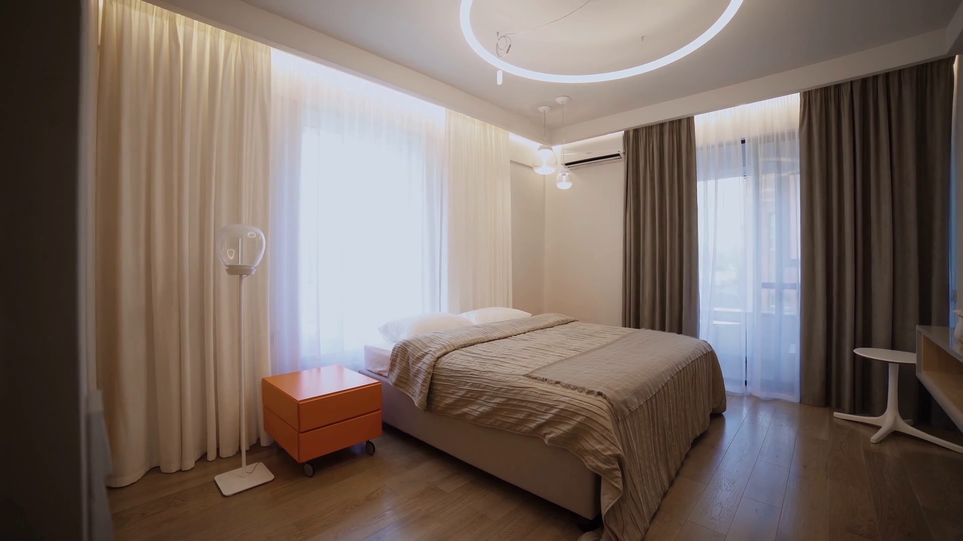 Beautiful Modern Empty Hotel Room Interior Stock Footage SBV-348443176 ...