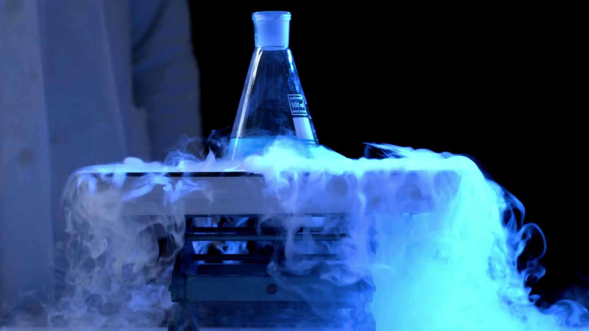 Bottle Liquid Nitrogen In Laboratory Stock Footage SBV-348514778 ...