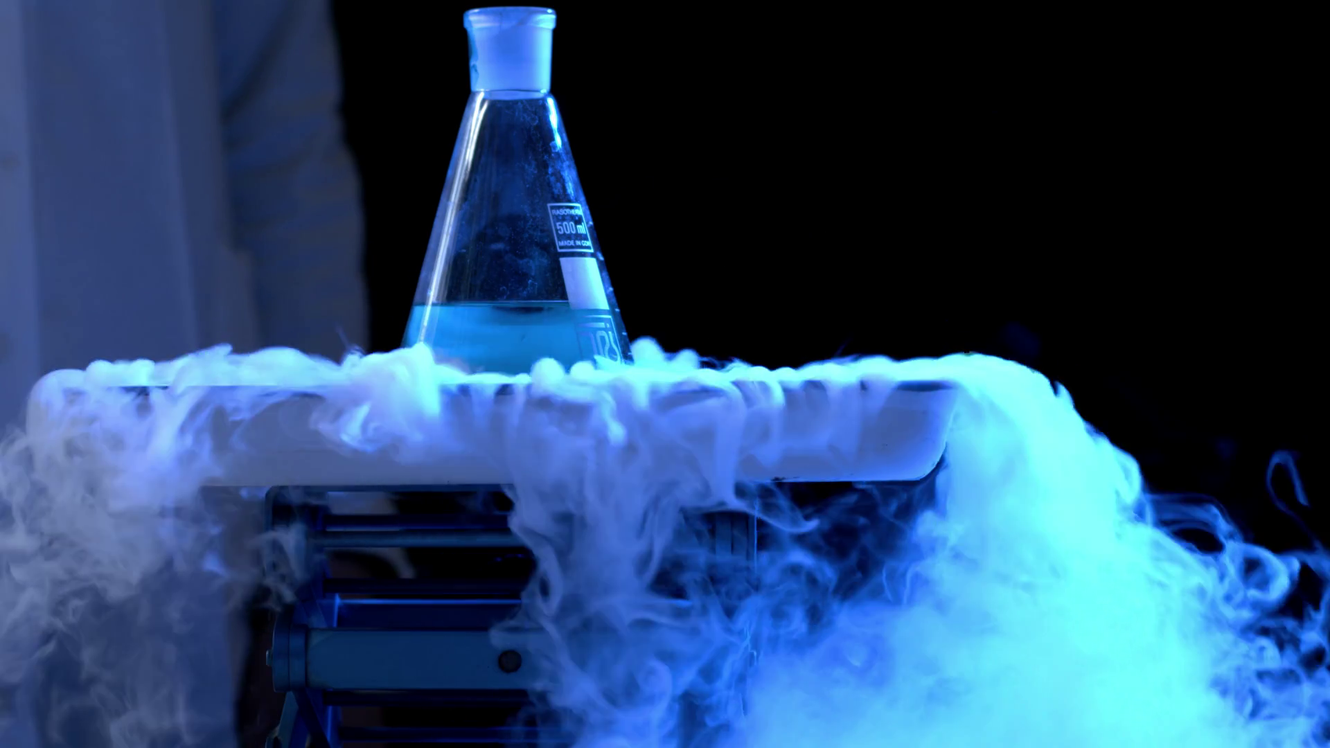 Bottle Liquid Nitrogen In Laboratory Stock Footage SBV-348514762 ...