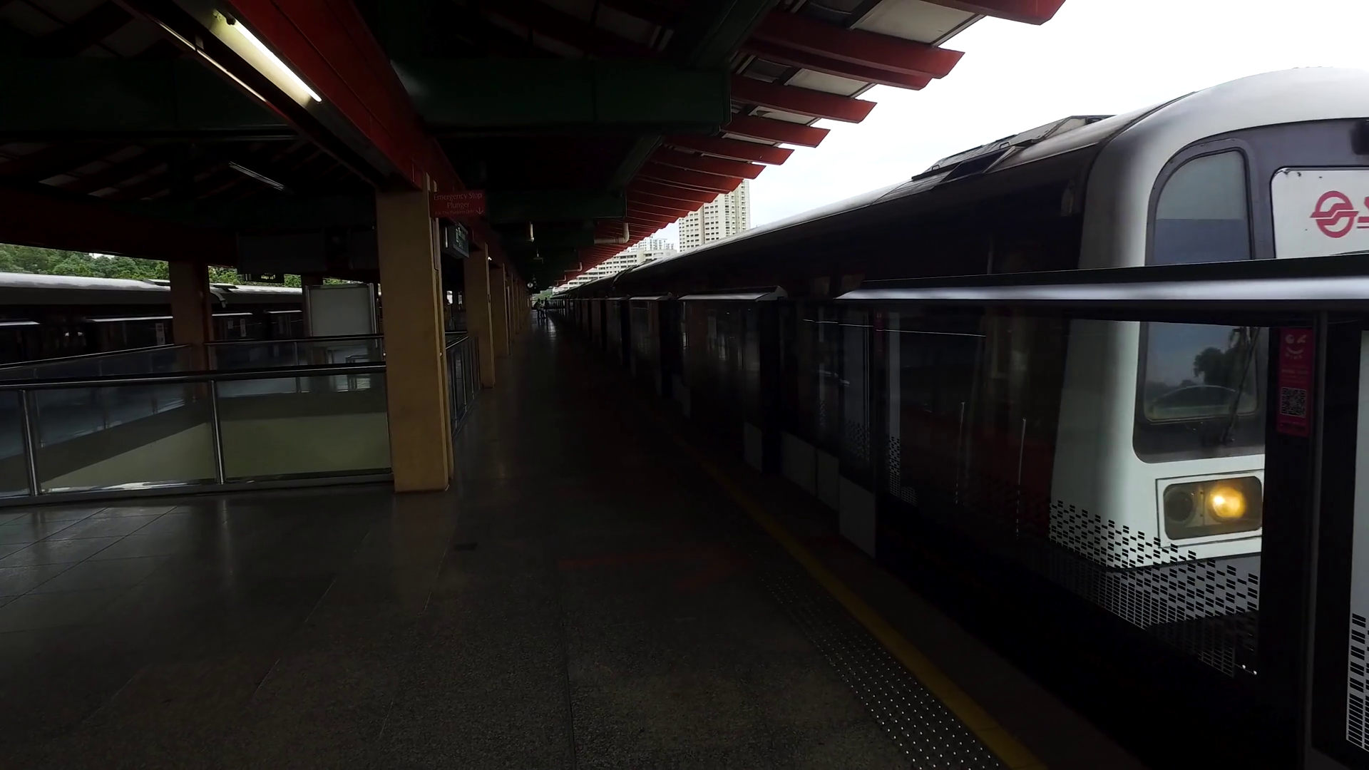 An Mrt Train In Singapore At Station On Stock Footage SBV-348587849 ...