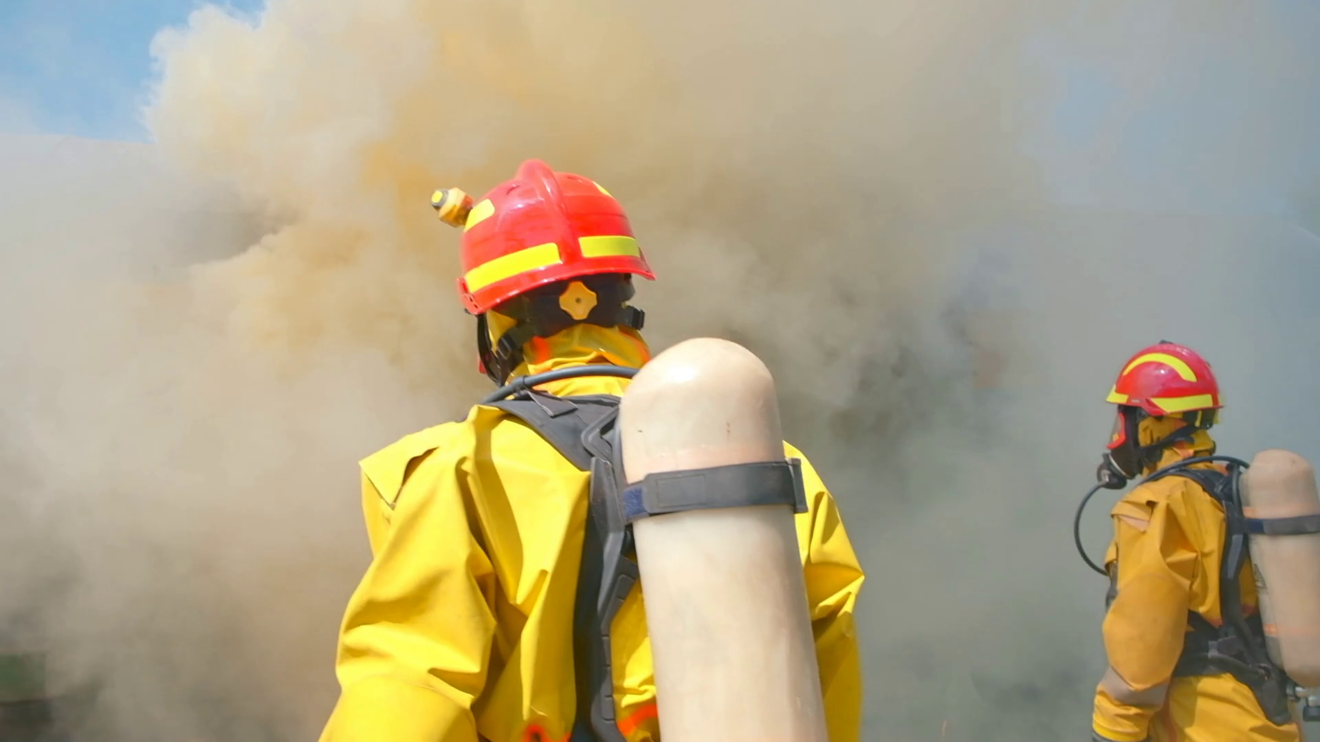 Firefighters On Background Of Heavy Smoke Stock Footage SBV-348652568 ...