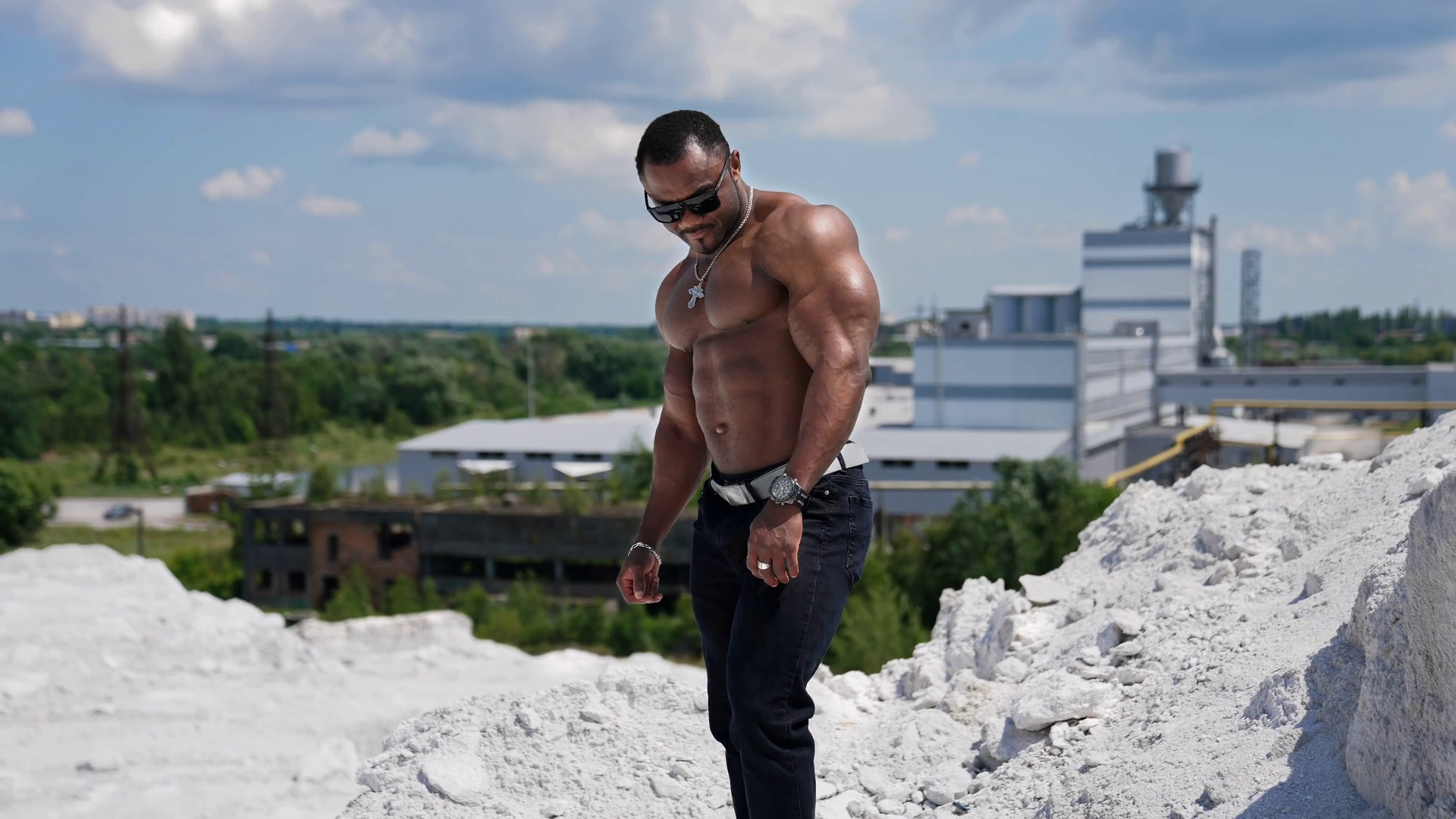 Male Bodybuilder Flexing Muscles Male Stock Footage SBV-352924952 ...