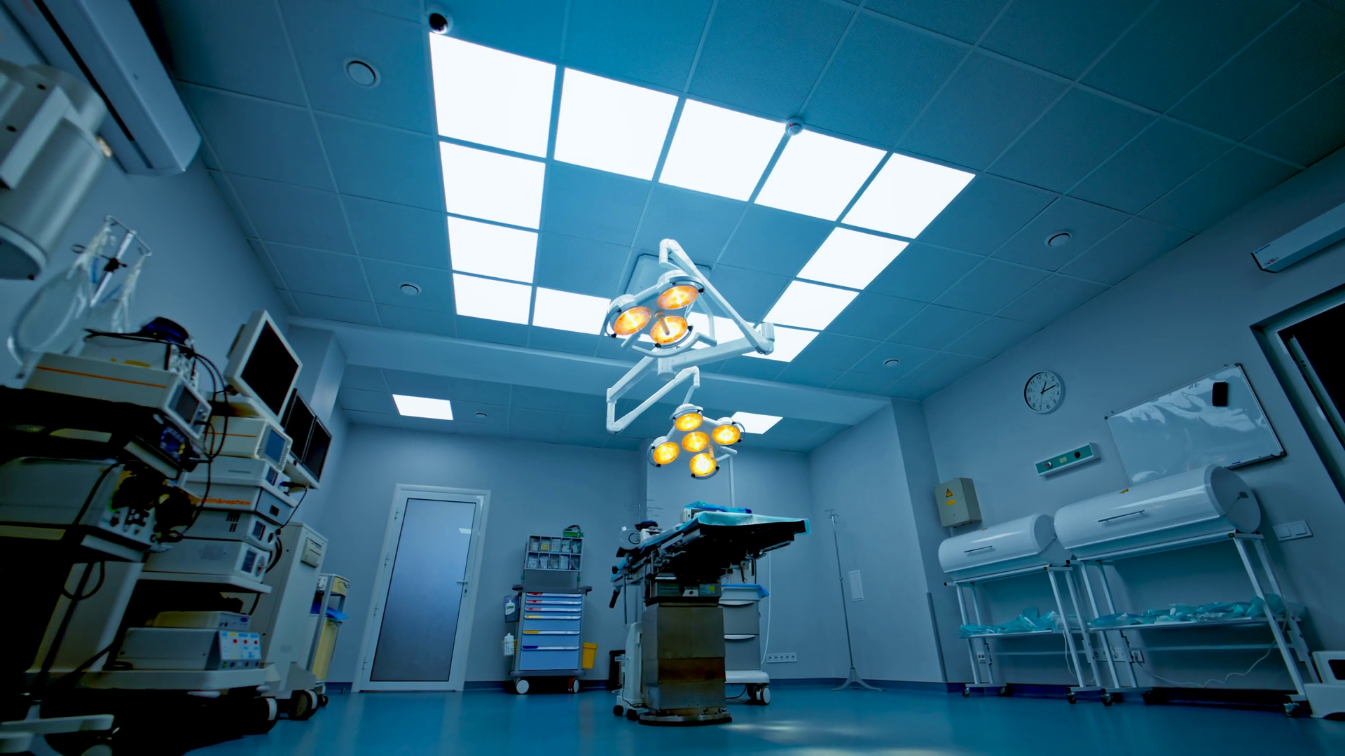 Special Rotating Yellow Light Lamps Hanging Stock Footage SBV-353058491 ...