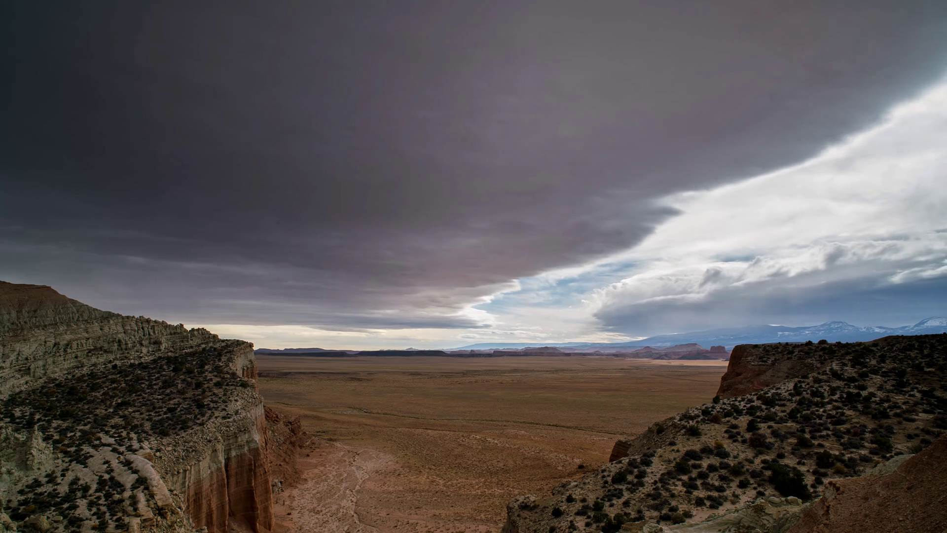Time Lapse Of Clouds Rolling Over Utah Stock Footage SBV-348545494 ...