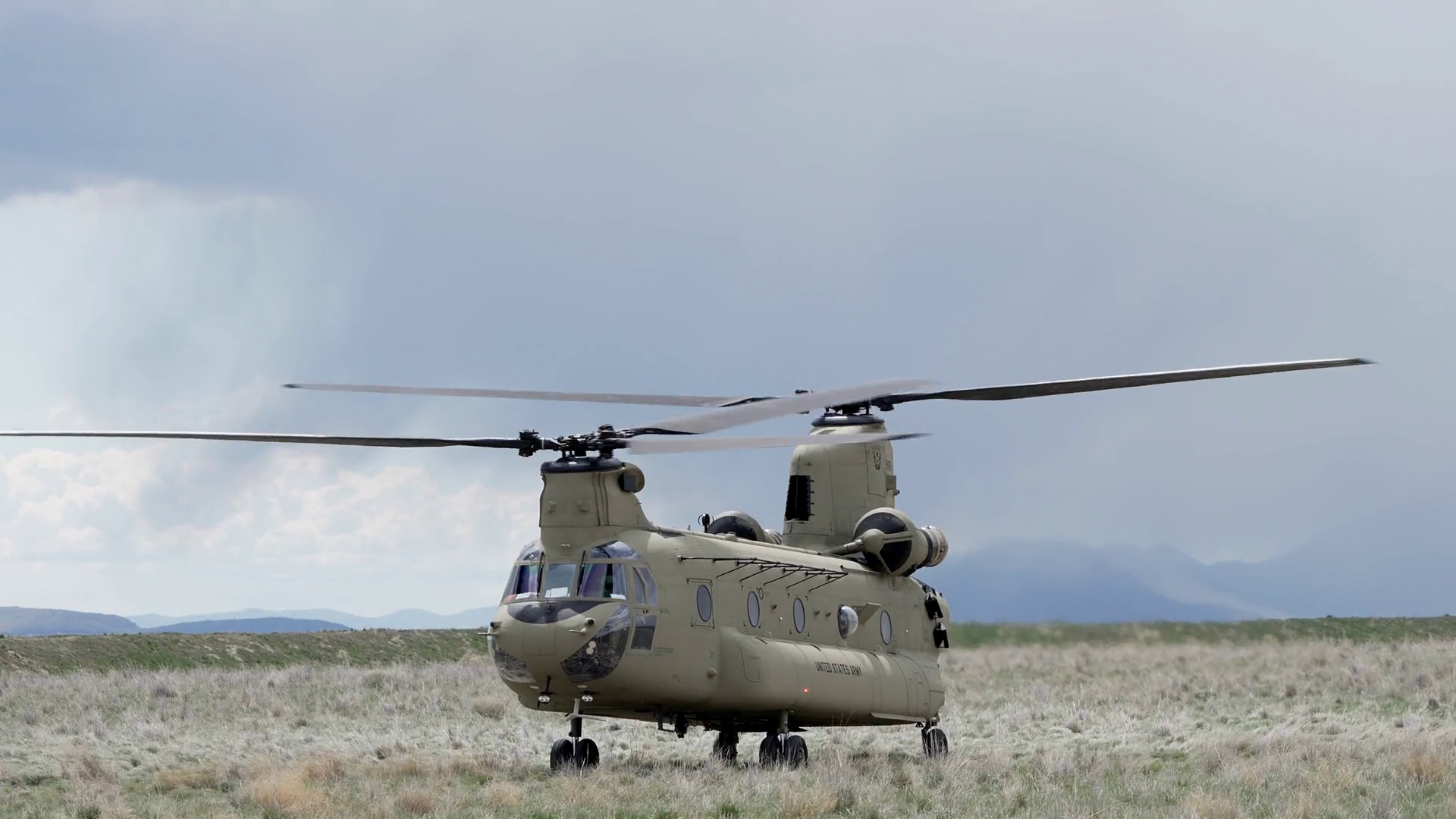 Boeing Ch-47 Chinook Taking Flight Rotating Stock Footage SBV-348402672 ...