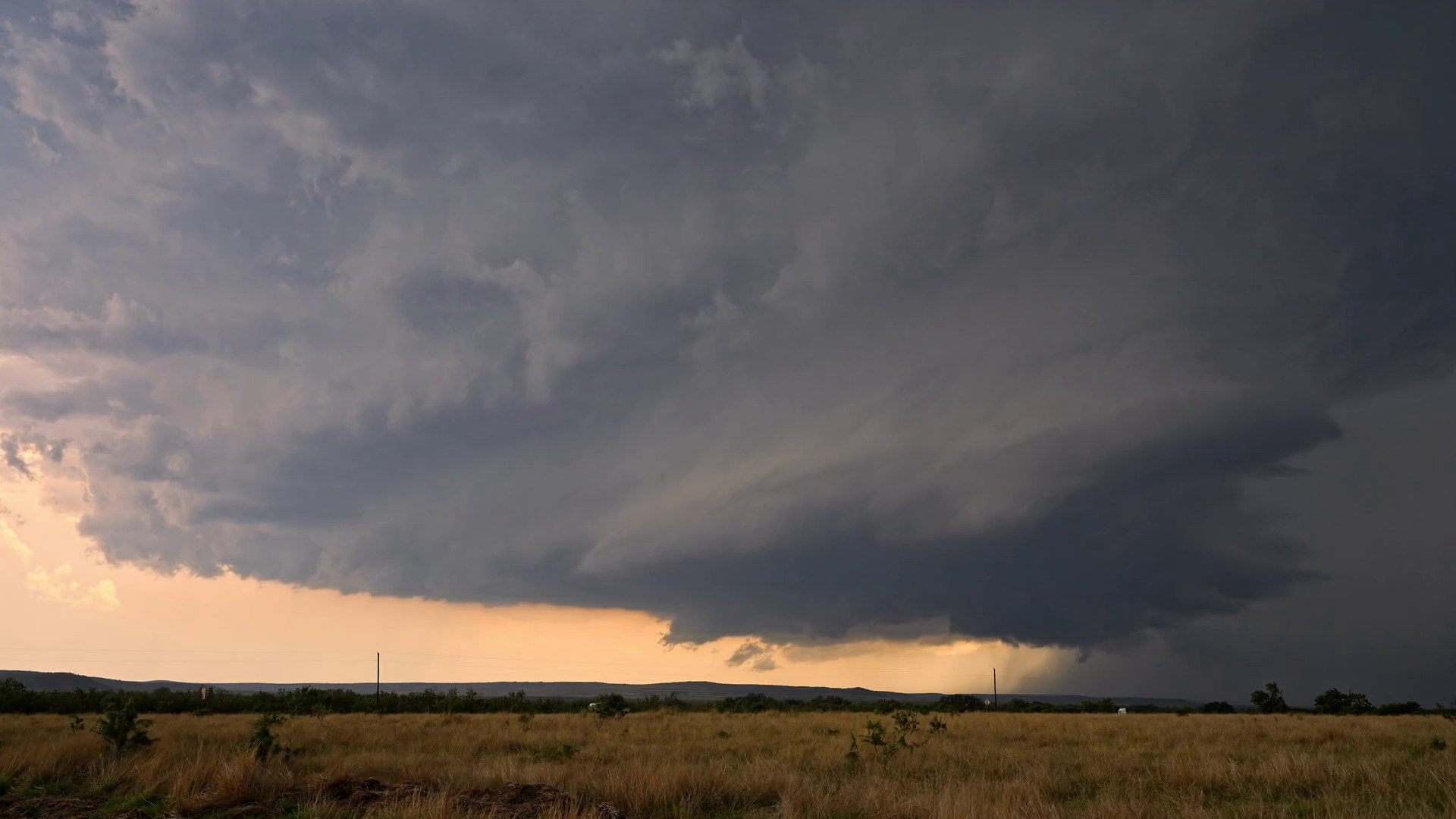 Dangerous Thunderstorm Building Over Texas Stock Footage SBV-348404672 ...
