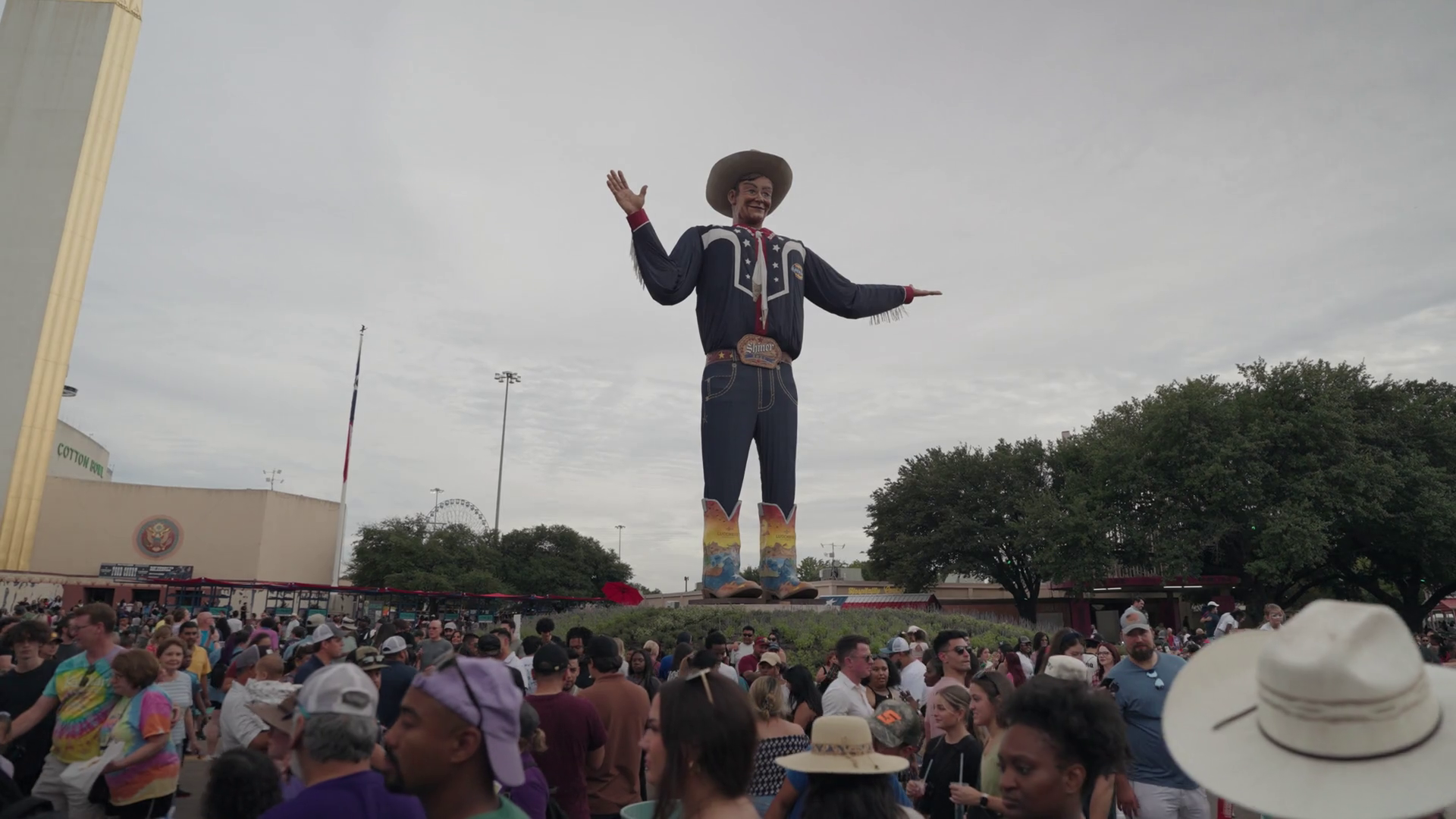 Big Tex Tall Giant Cowboy Figure Cultural Stock Footage SBV-348608096 ...