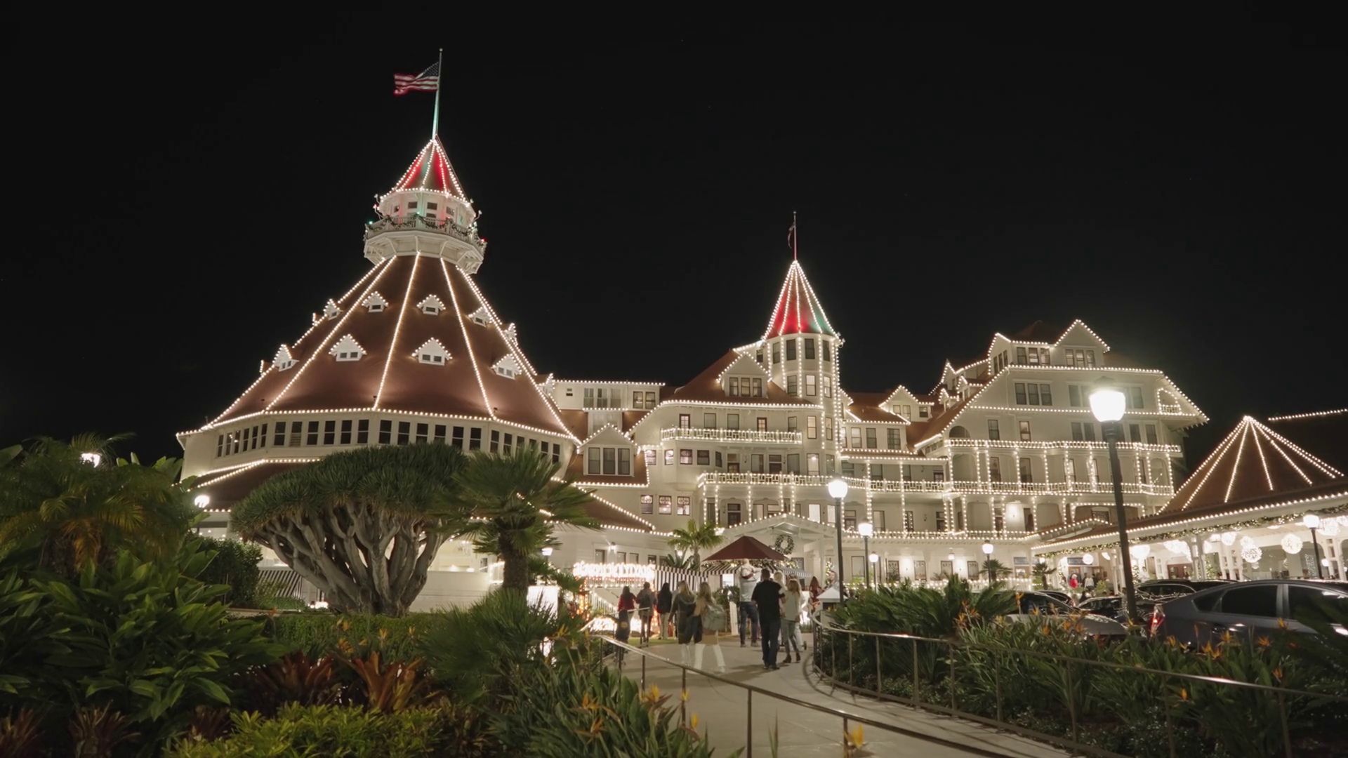 Hotel Del Coronado Victorian Style Resort Stock Footage SBV-347299601 ...