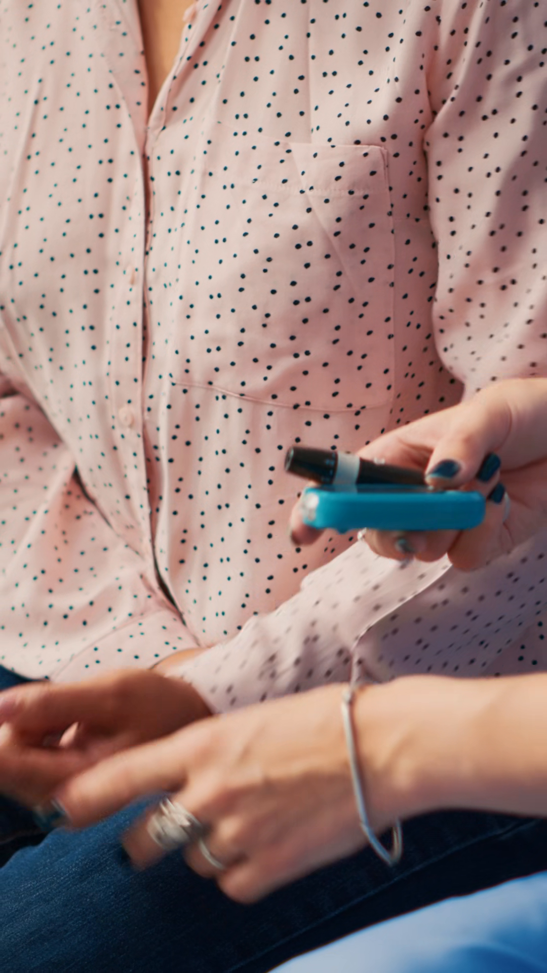 Vertical Video: Nurse Doing Insulin Level Stock Footage SBV-353653539 ...