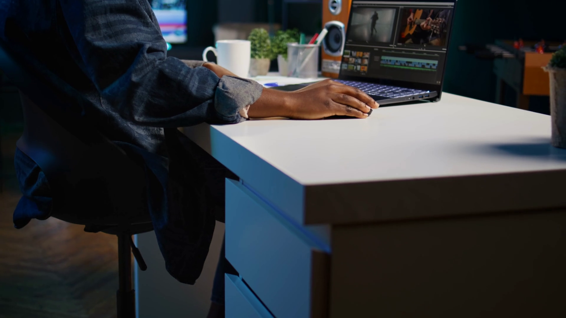 Professional Video Editor Film Montage Stock Footage SBV-351651310 ...