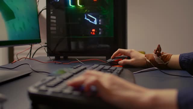 Woman Playing Keyboard Stock Footage: Royalty-Free Video Clips ...