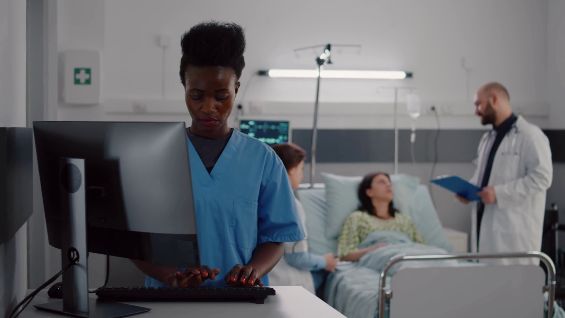 Specialist Doctors Monitoring Sick Woman Stock Footage SBV-346500521 ...