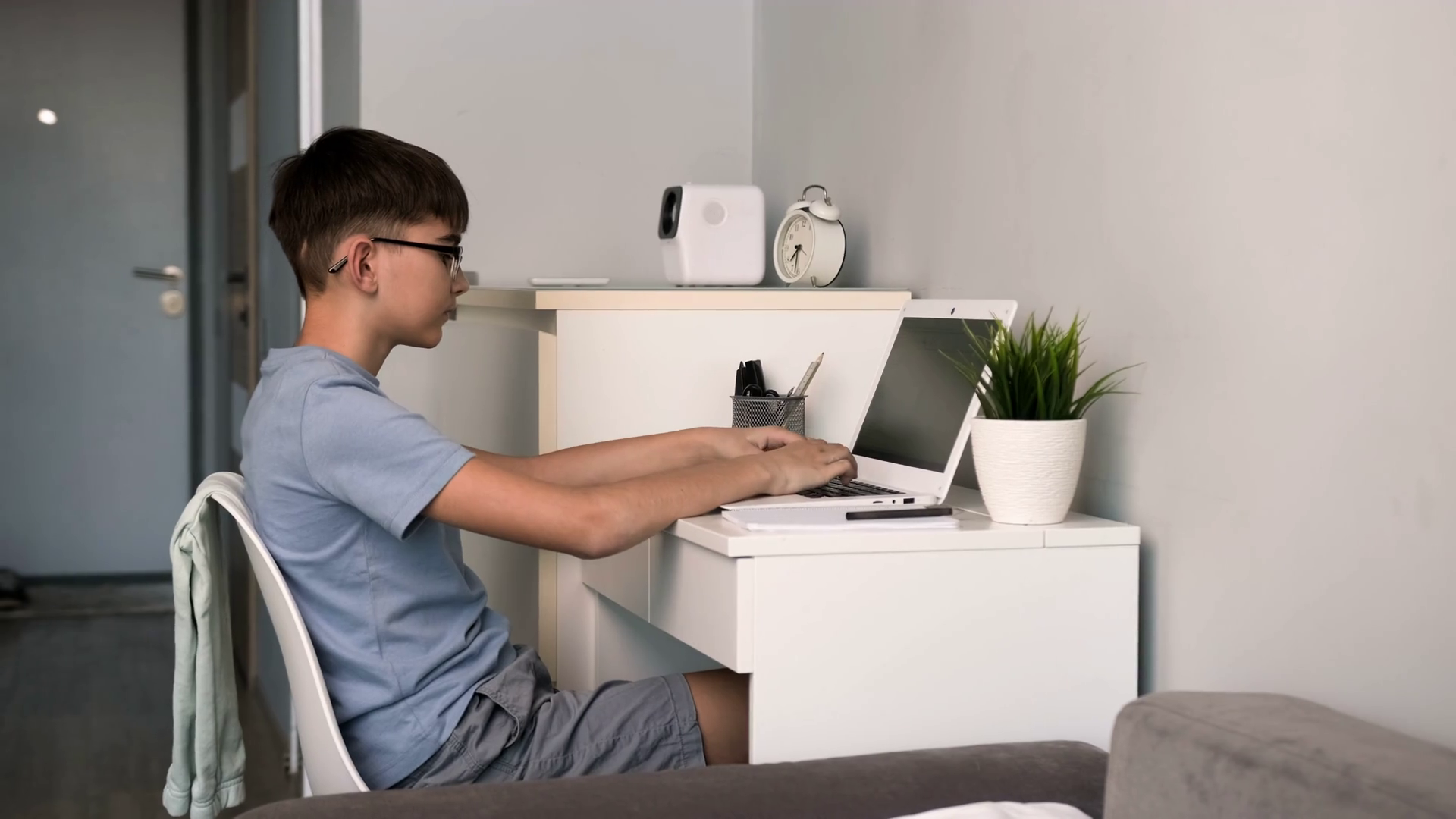 Mom Helps Son Do Homework Stock Footage Sbv 347736958 Storyblocks