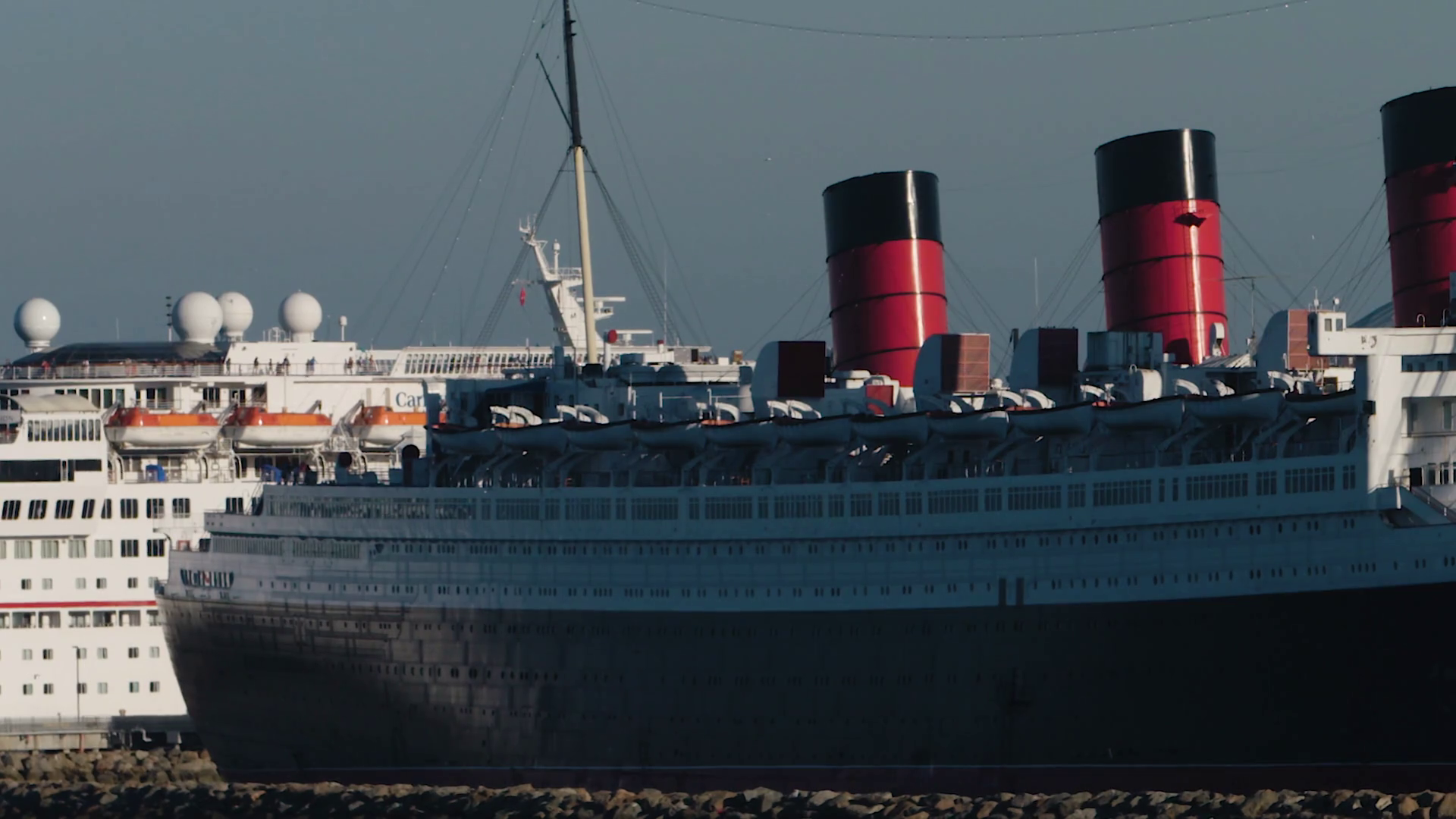 Stern Of Ocean Liner Queen Mary Permanently Stock Footage SBV-337751965 ...