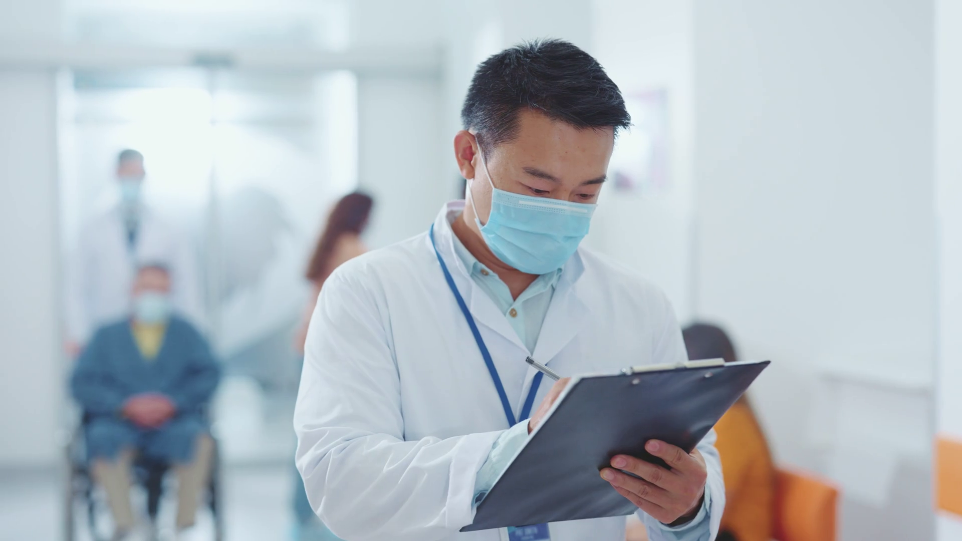 Coronavirus Quarantine Healthcare Workers Stock Footage SBV-351892810 ...