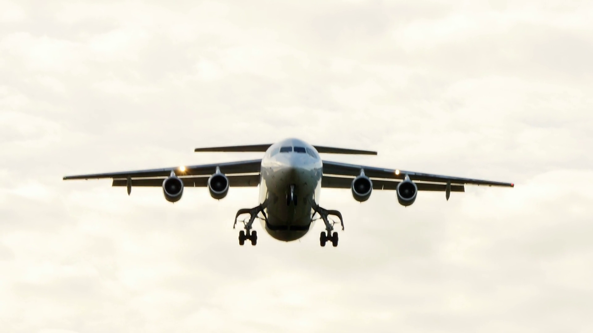 Airplane Approaching Landing - Business Jet Stock Footage SBV-307651324 ...