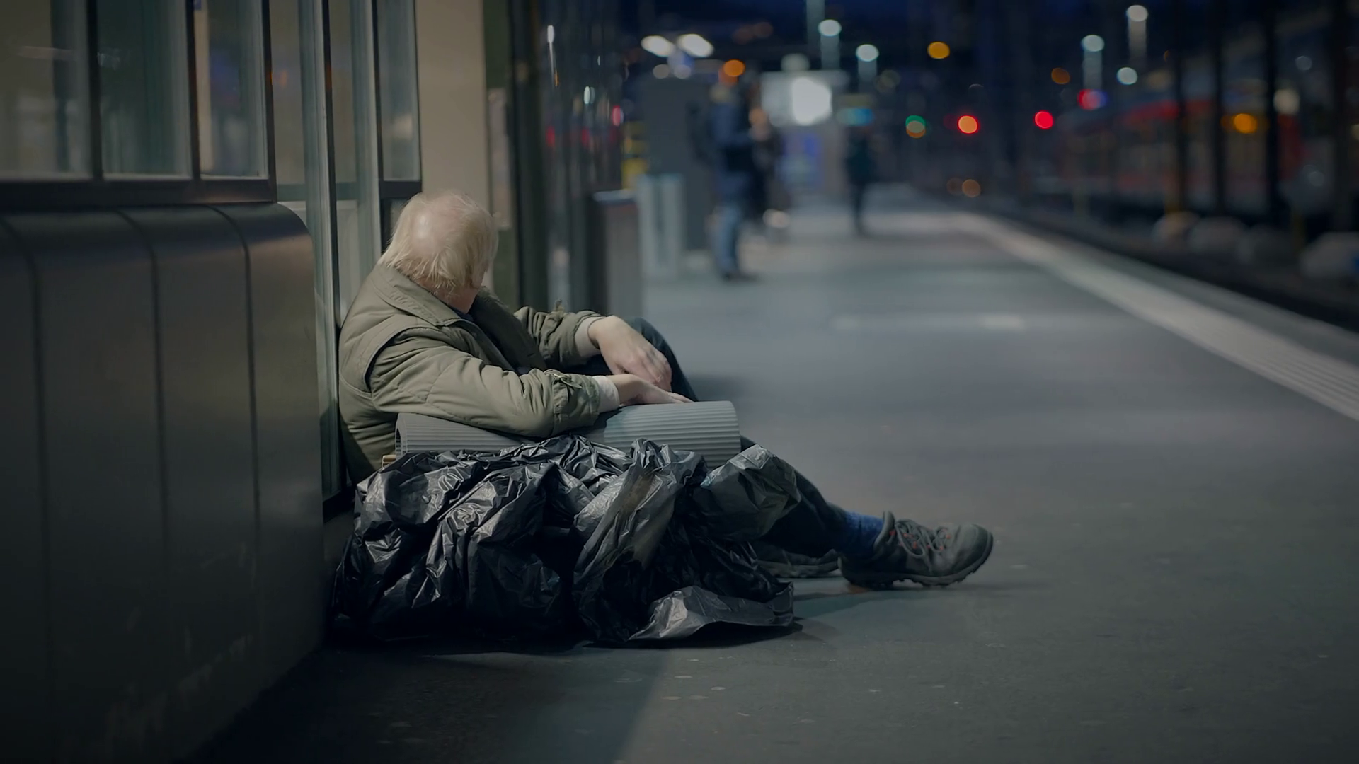 Elderly Homeless Man Suffering From Poverty Stock Footage SBV-348831226 ...