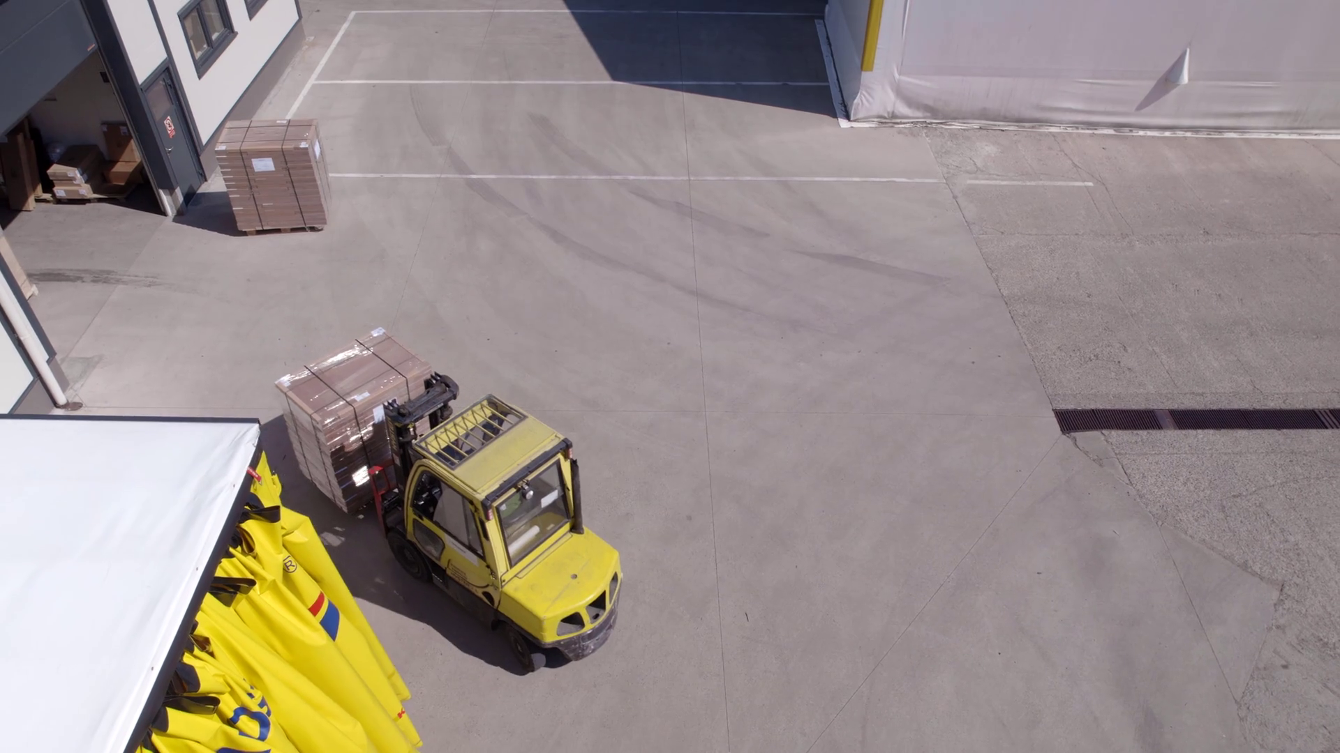 Aerial Video Of Forklift Loads Truck Stock Footage SBV-347795154 ...