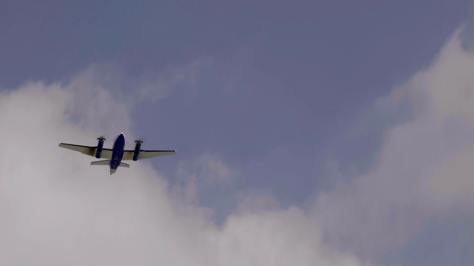 Twin Engine Turbo Prop Plane Flies Overhead Stock Footage SBV-346994223 ...