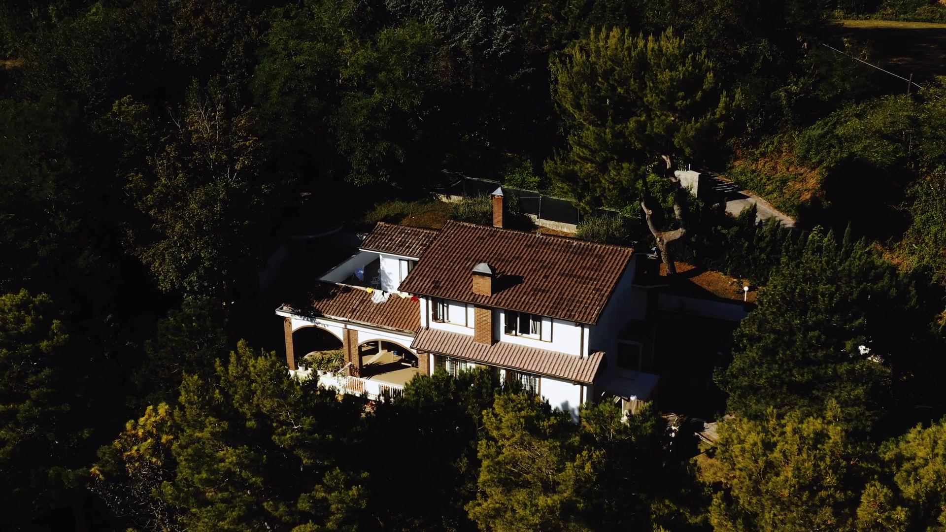 Aerial View Of Stunning Italian Mansion Stock Footage SBV-338117372 ...