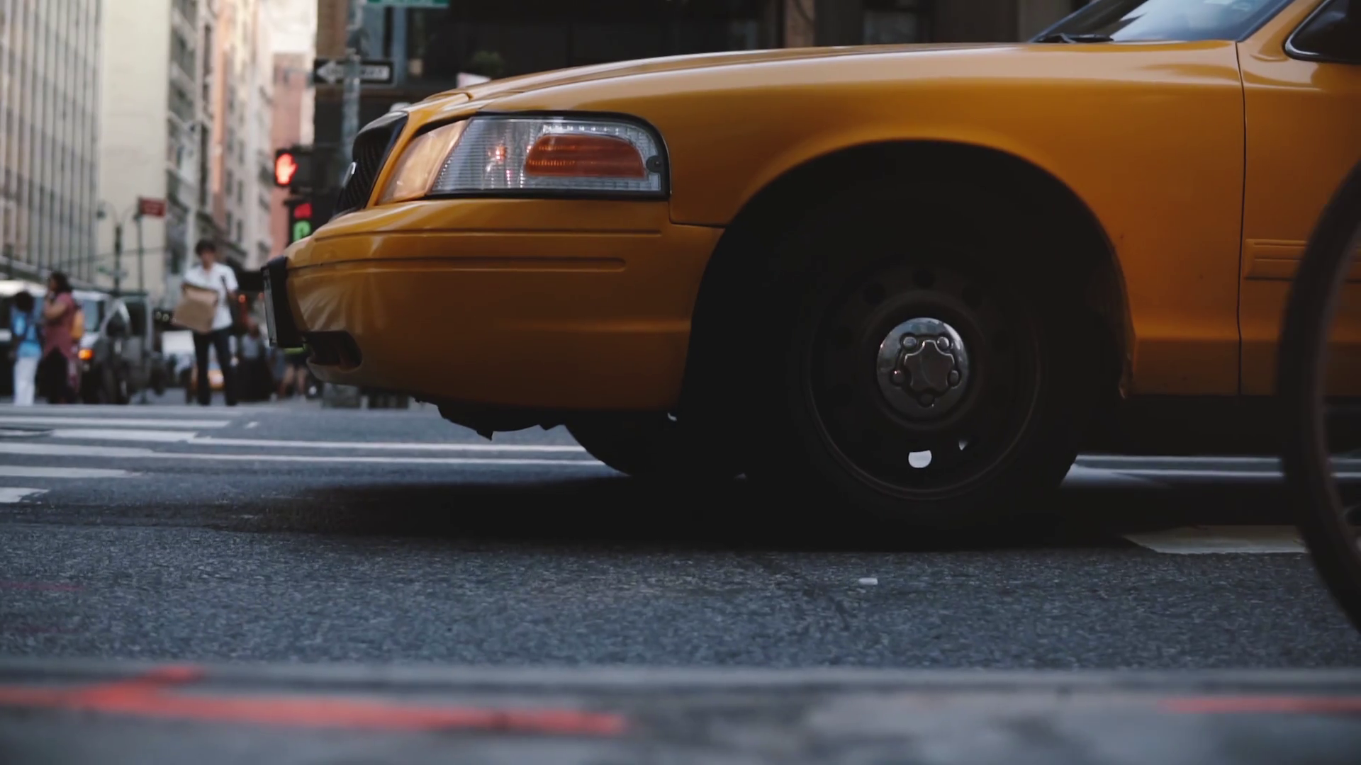 Low Angle Side View Of Famous New York Stock Footage SBV-326187509 ...