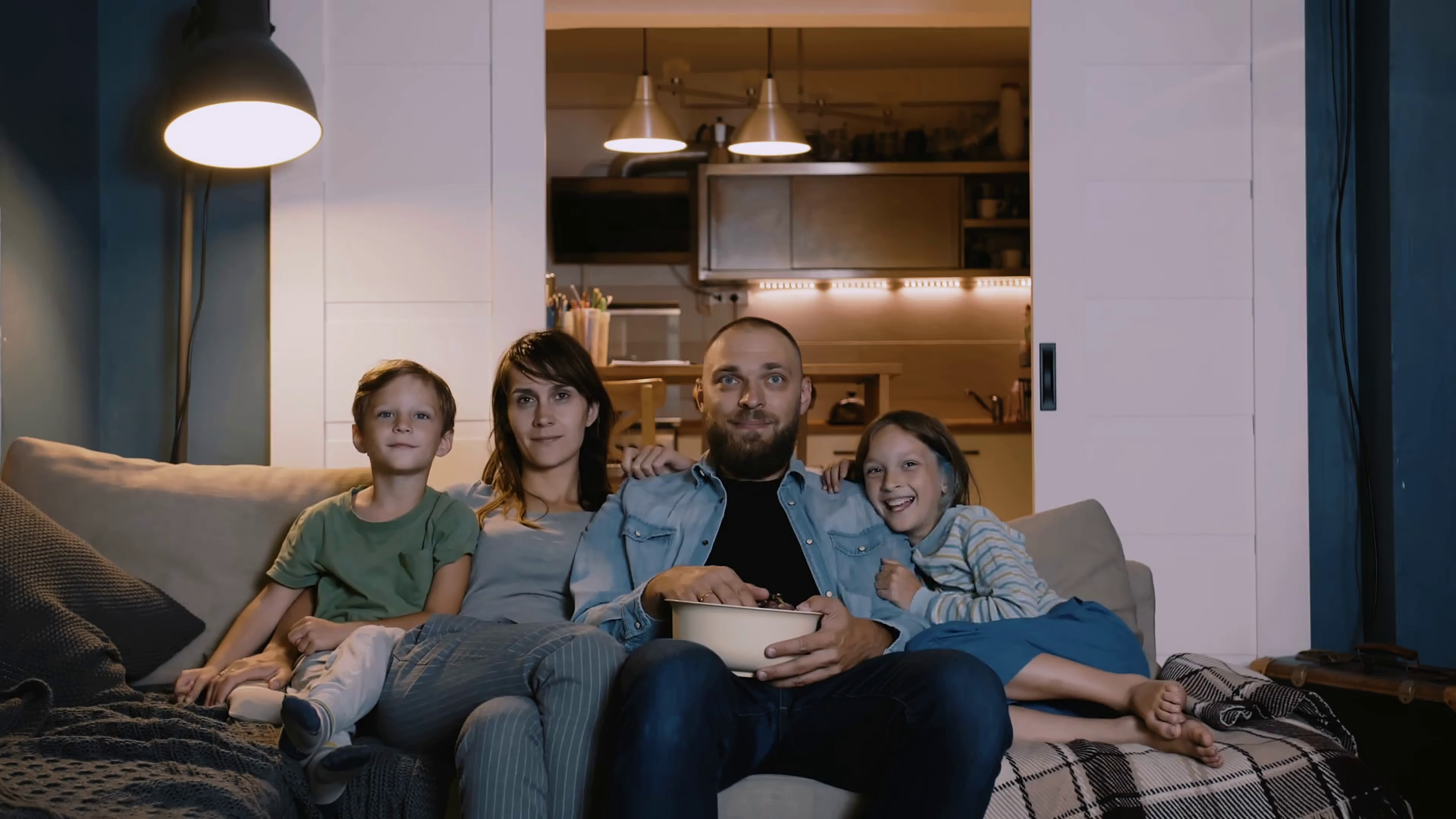 Family Time: Timelapse Of Happy Stock Footage SBV-338015080 - Storyblocks