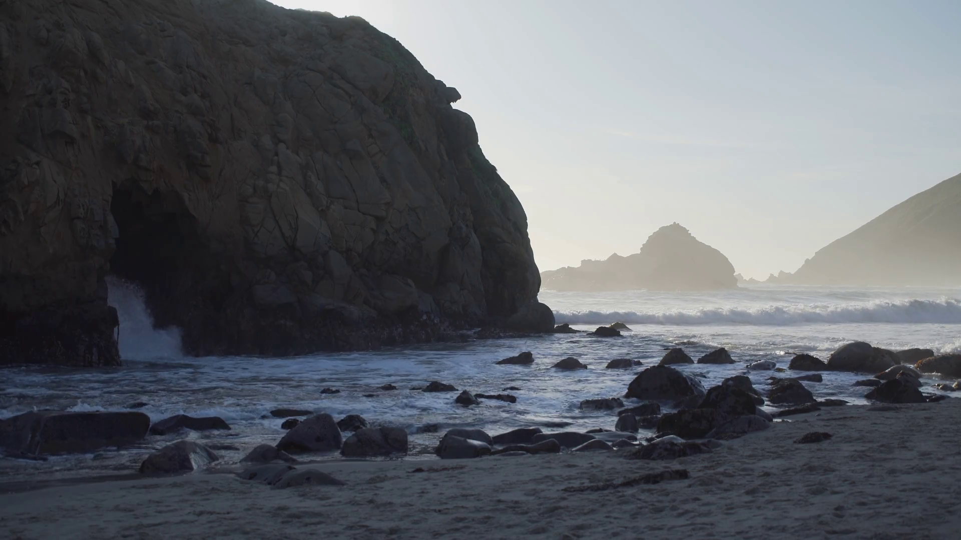 Foamy Waves Washing Through Keyhole Stock Footage SBV-307382951 ...