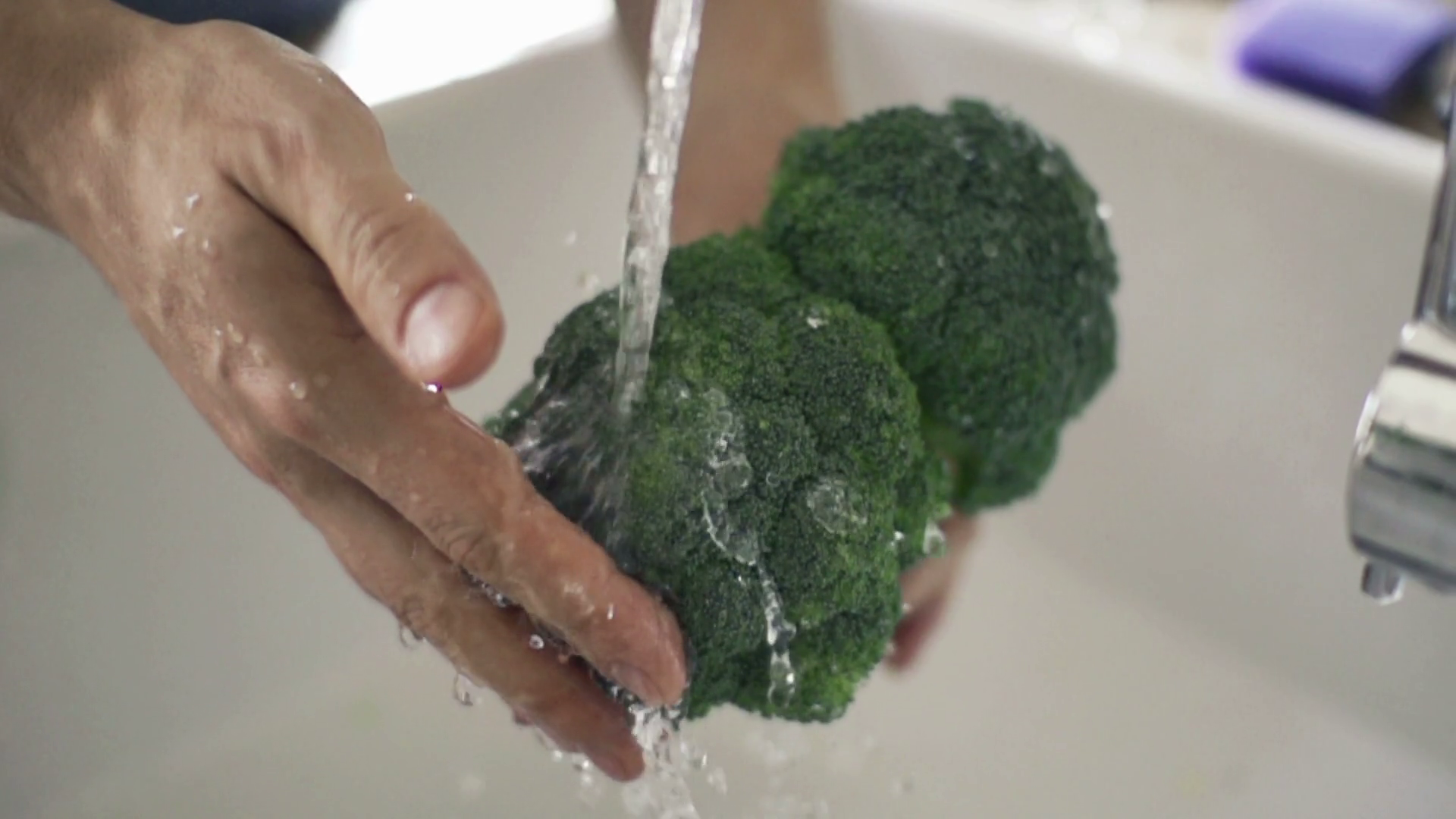 Man Washing Broccoli Under Tap Water Slow Stock Footage SBV-303187373 ...