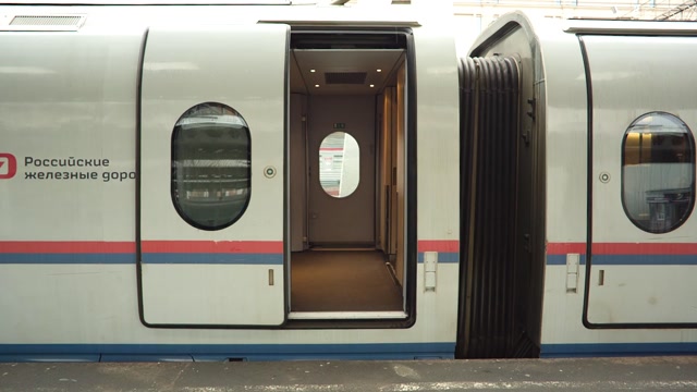 Train Doors Opening Stock Footage: Royalty-Free Video Clips - Storyblocks