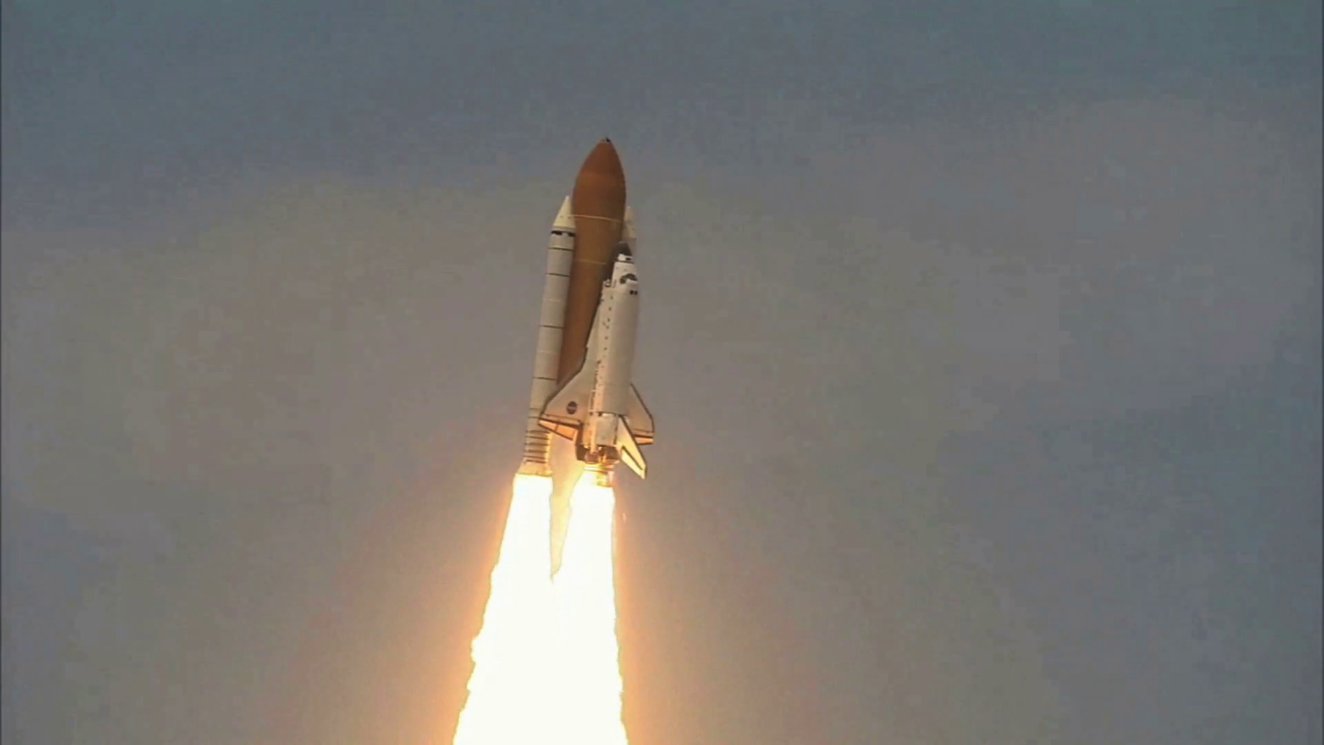 Shuttle Flying To Space Stock Footage SBV-300104999 - Storyblocks