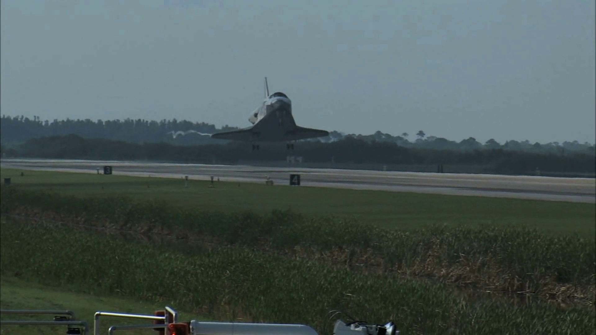 Space Shuttle Landing On Runway Stock Footage SBV-300104866 - Storyblocks